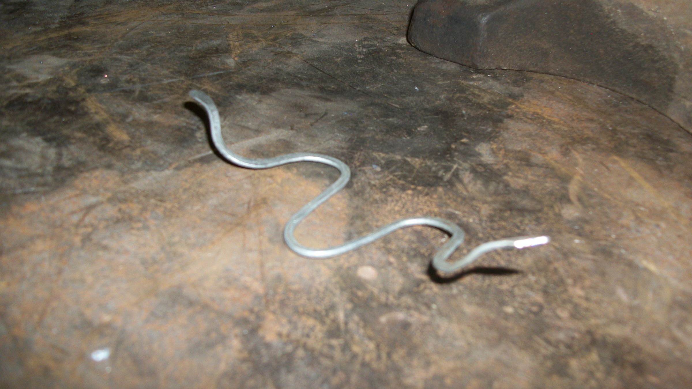The Metal Snake : 8 Steps (with Pictures) - Instructables