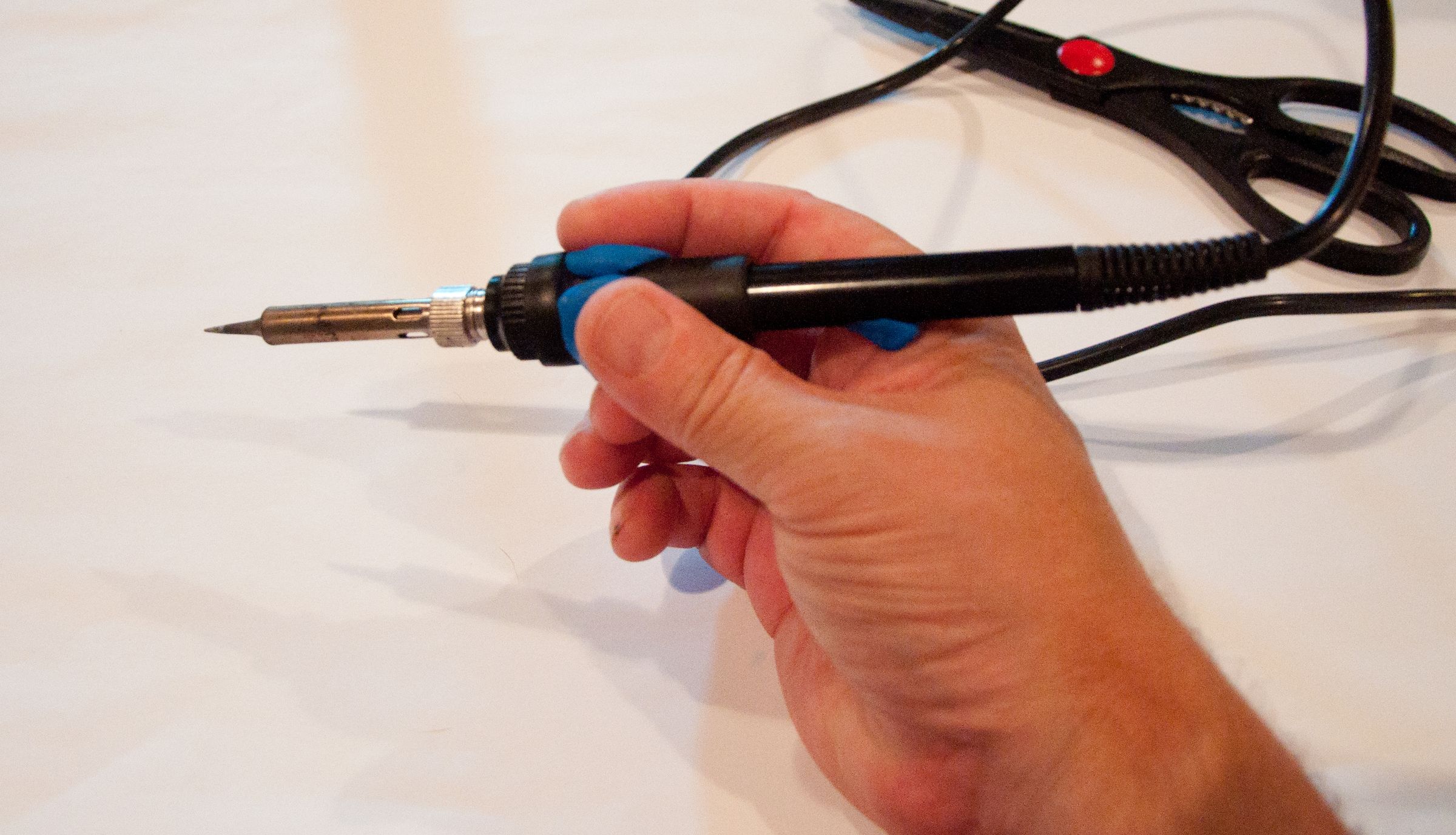 Sugru Soldering Iron Custom Grip : 3 Steps - Instructables