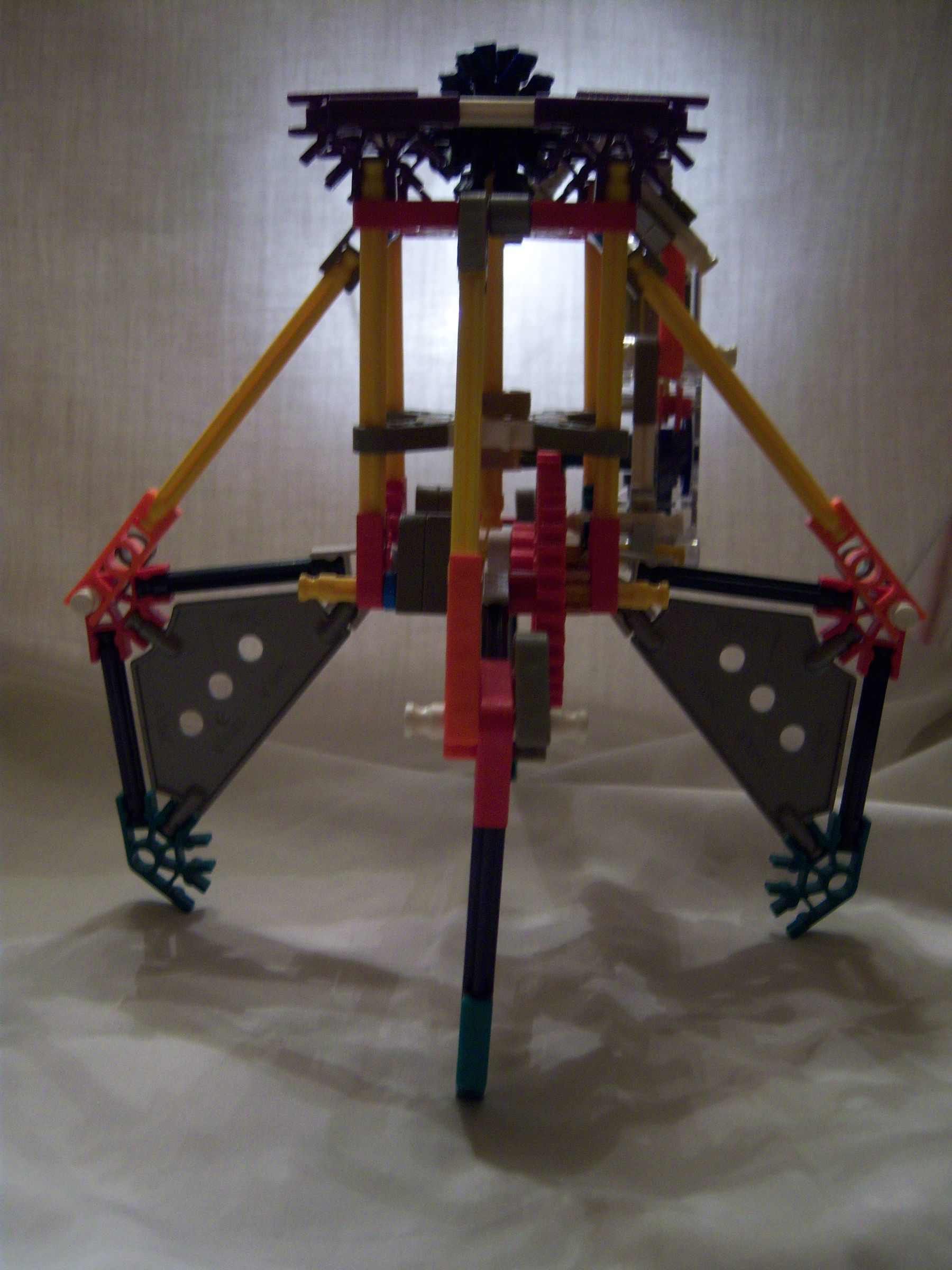 Motorized K'nex Claw : 9 Steps - Instructables