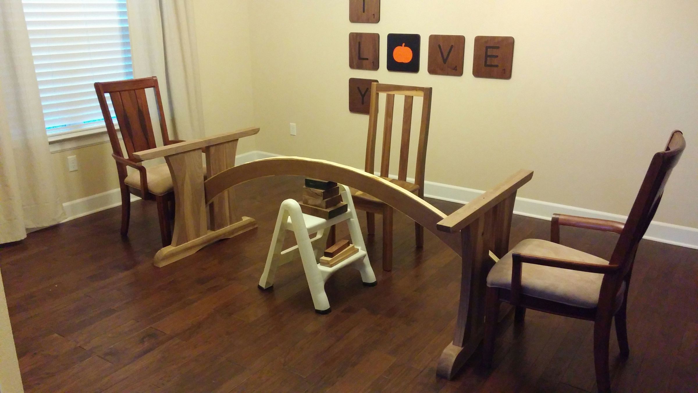 Trestle Table With Floating Arched Stretcher : 22 Steps (with Pictures ...