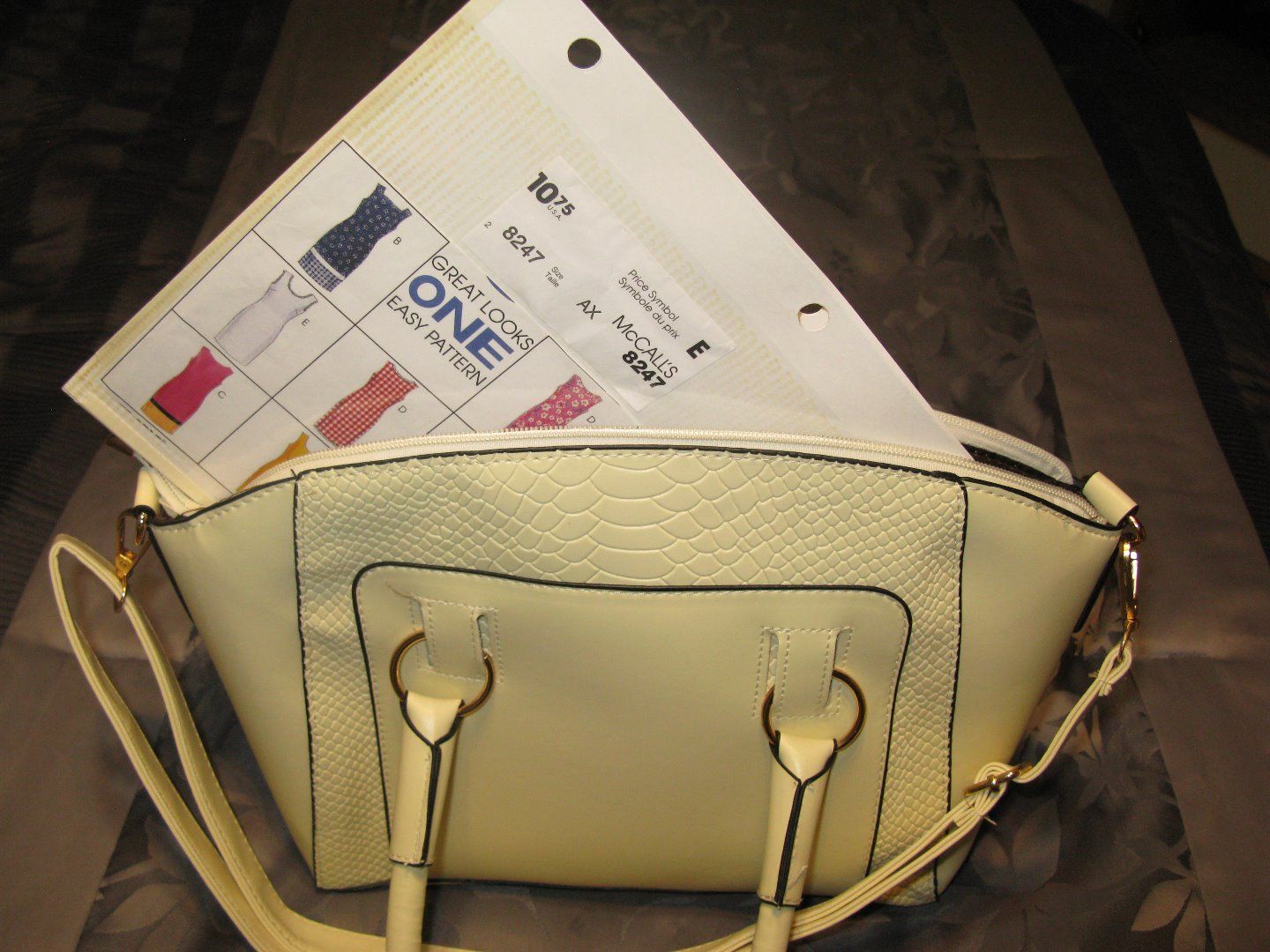 Sewing Pattern Storage - Page Pockets : 4 Steps - Instructables