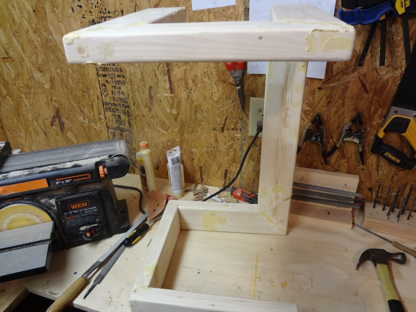 2x4 End Table : 10 Steps (with Pictures) - Instructables