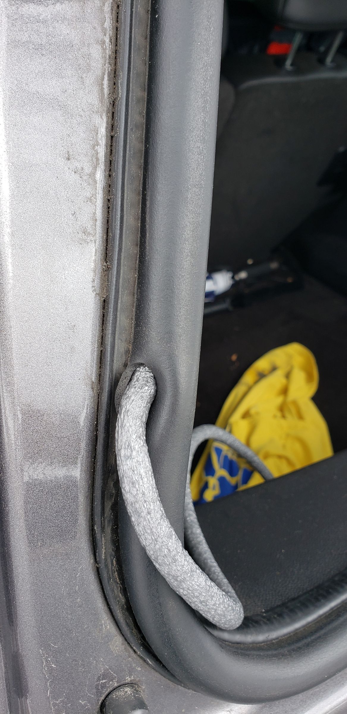 Repair Leaking Rear Window 2008-2012 Ford Escape : 5 Steps - Instructables