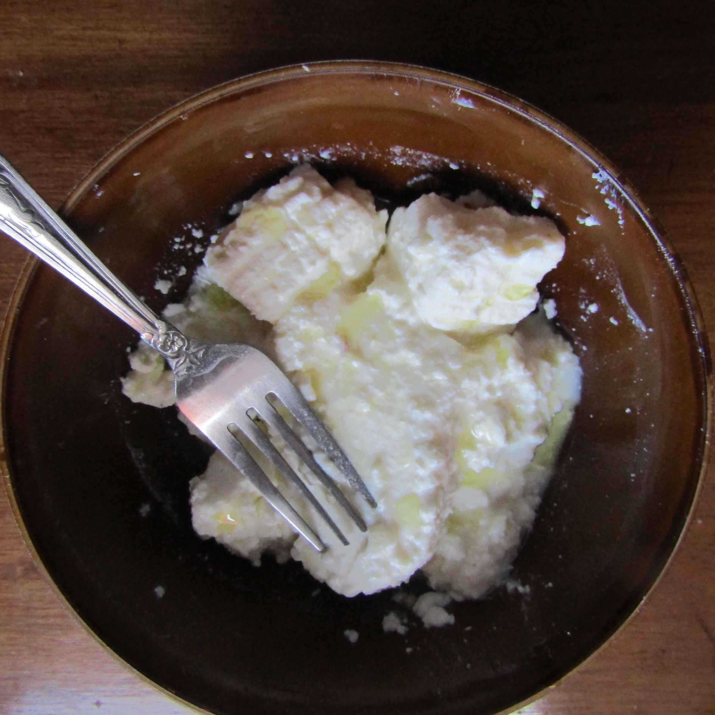 Egyptian Cottage Cheese With Green Pepper and Baladi Bread : 6 Steps ...