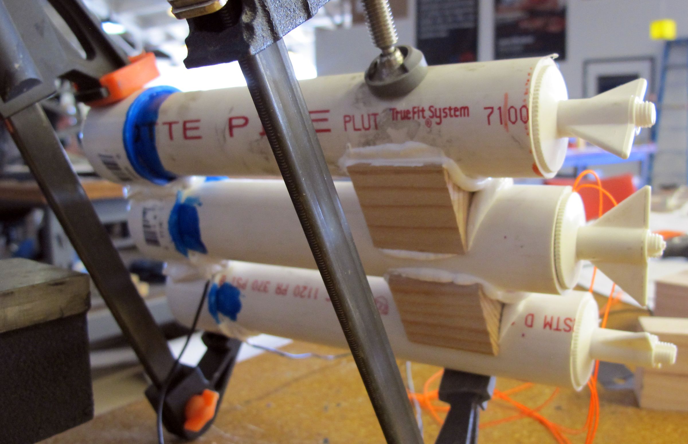 Build a Battery Pack Using PVC Pipes : 12 Steps (with Pictures ...