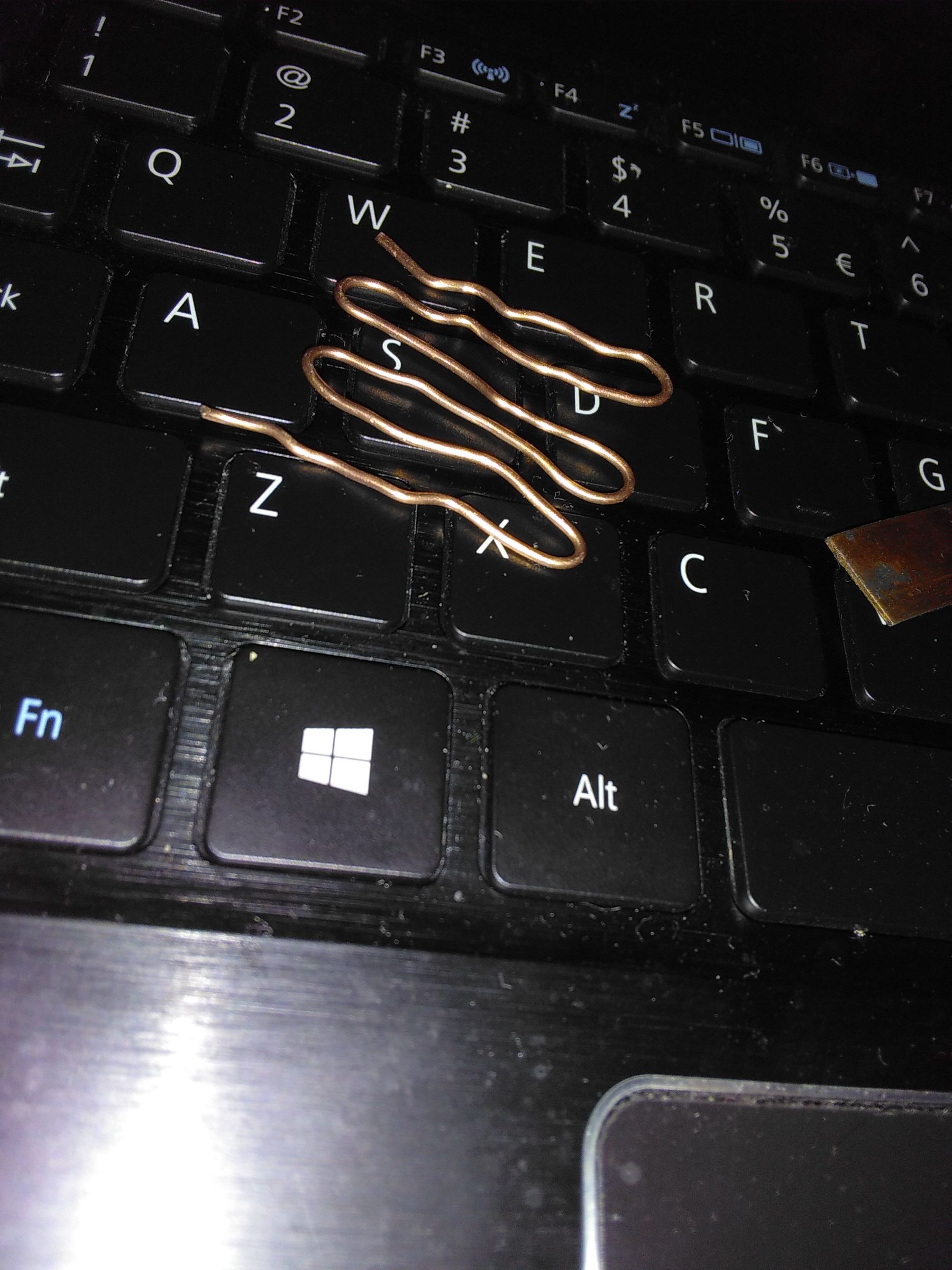 Simple Microphone : 3 Steps (with Pictures) - Instructables