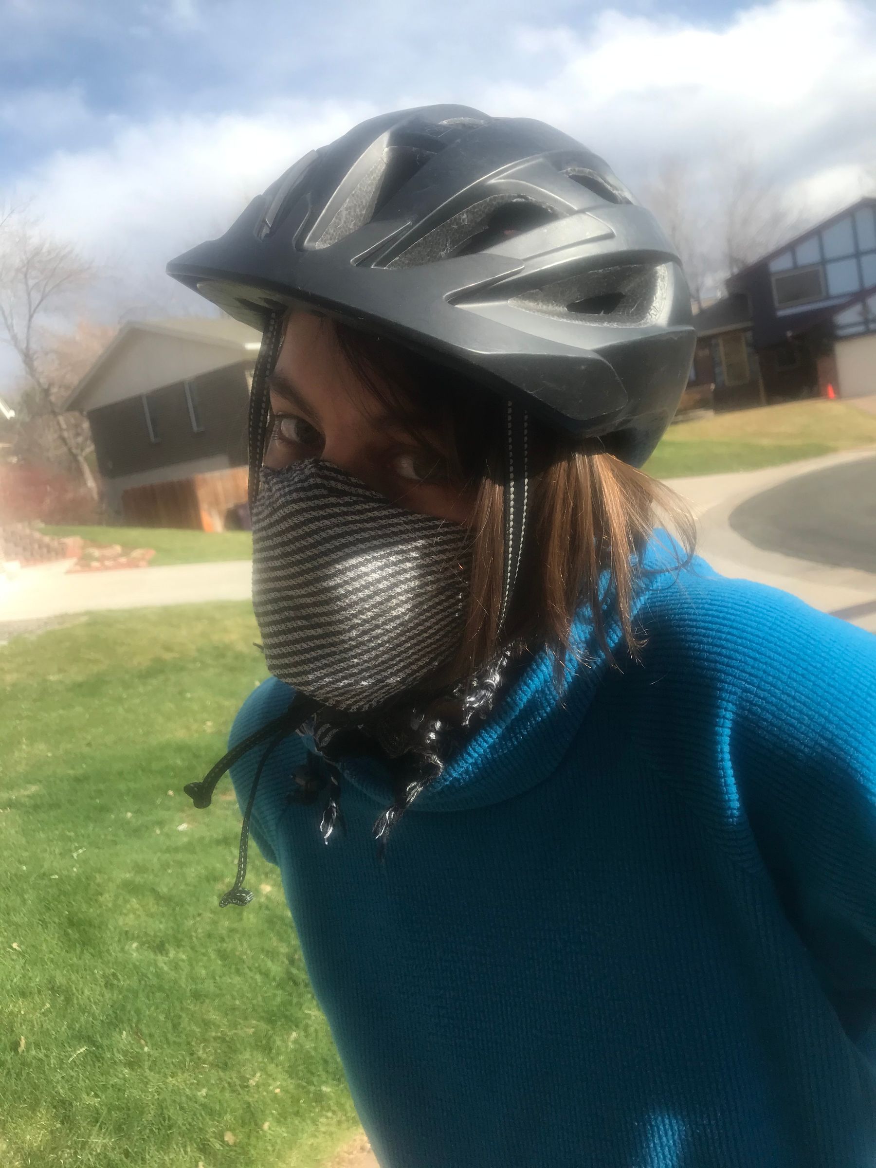 Social Distancing Face Mask : 12 Steps - Instructables
