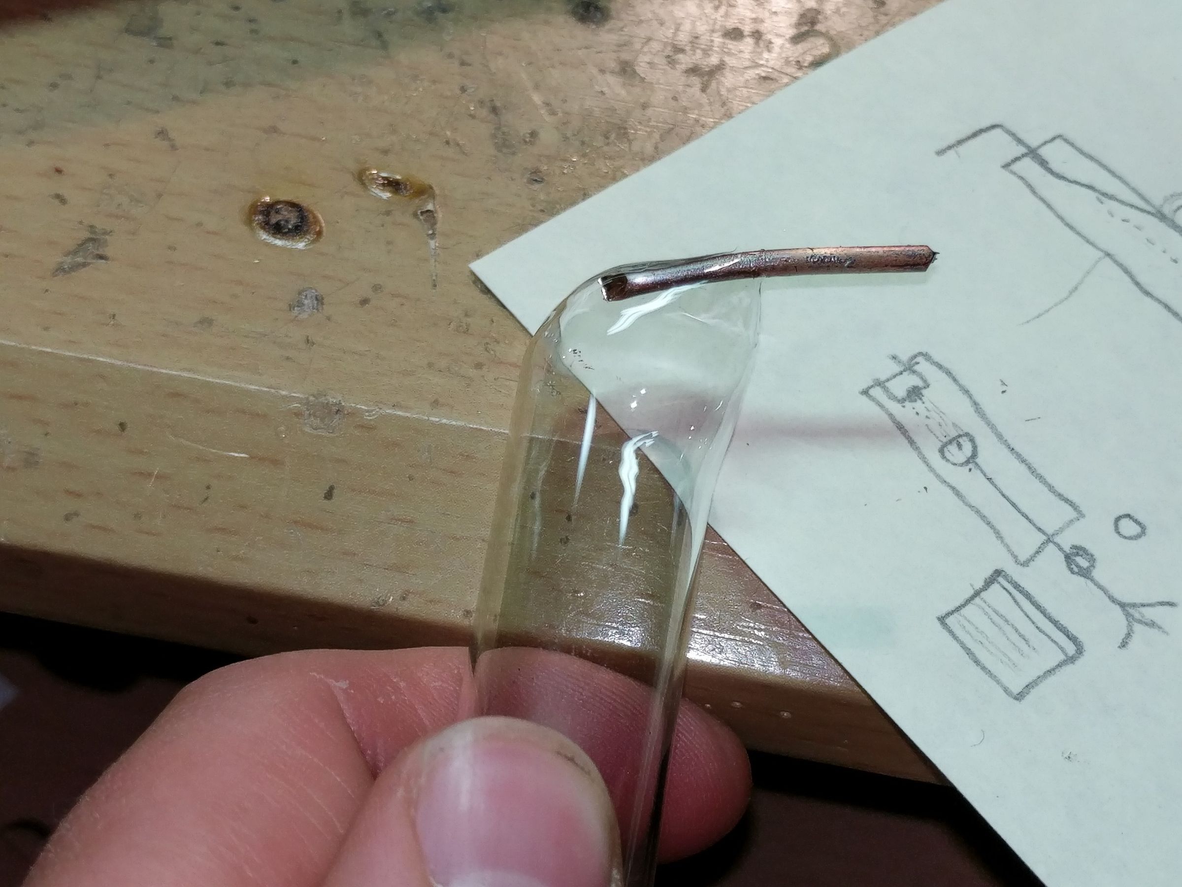 DIY Cathode Ray Tube: Interacting With Electrons : 12 Steps (with Pictures) - Instructables