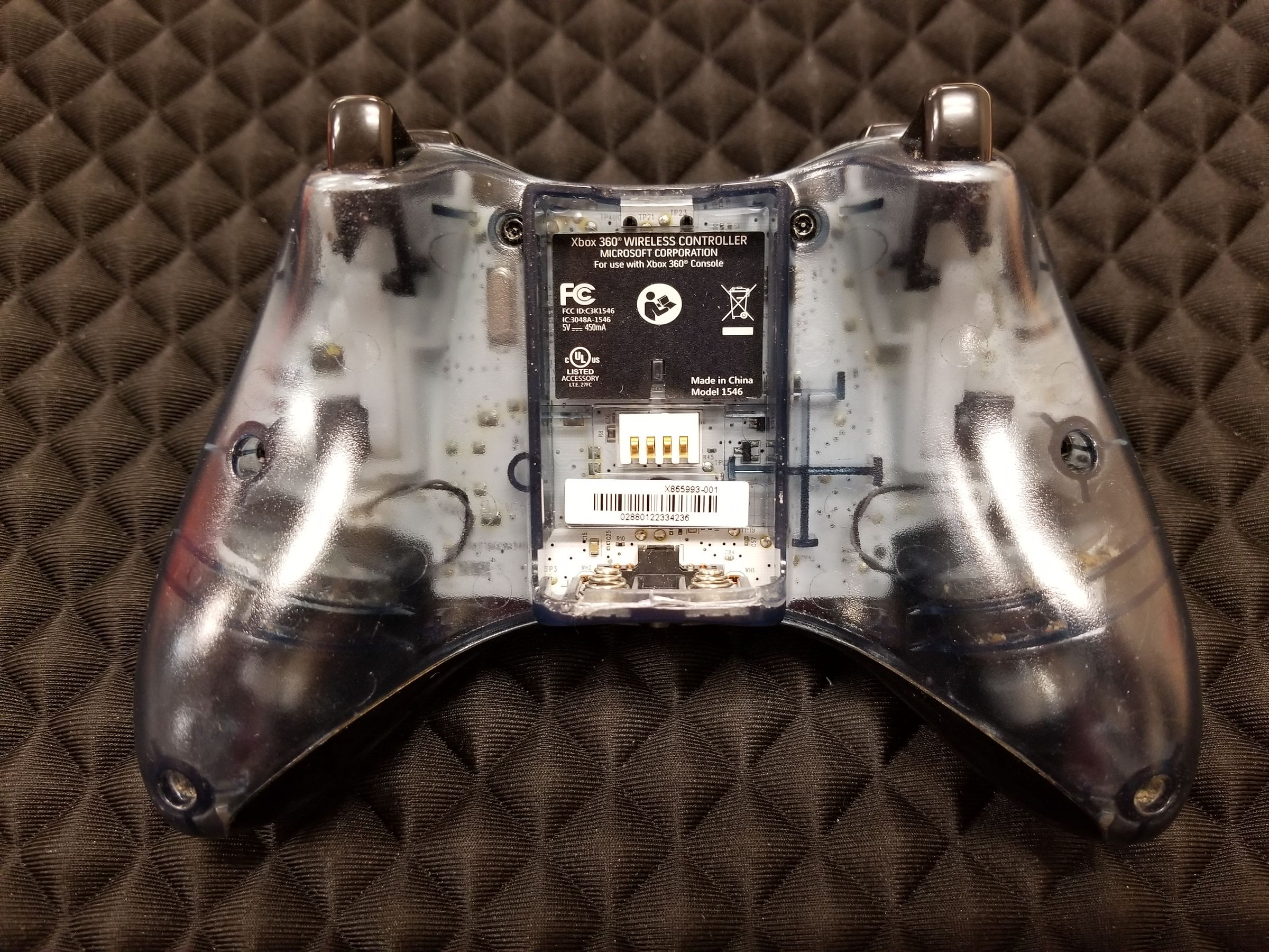 Disassembly, Cleaning, and Reassembly of an Xbox 360 Controller. : 11 ...