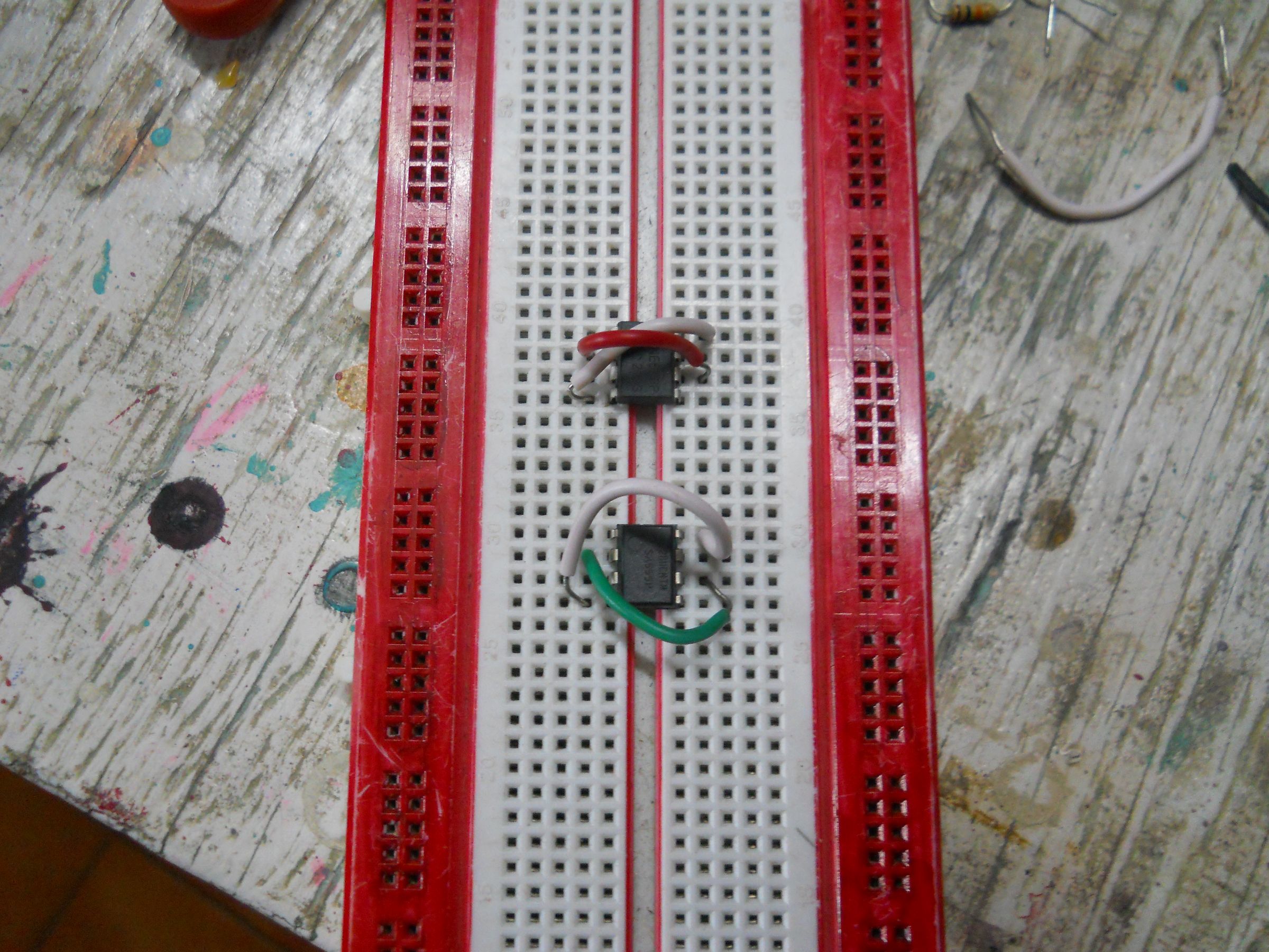 555 Timer Based Light Seeking Robot : 9 Steps - Instructables