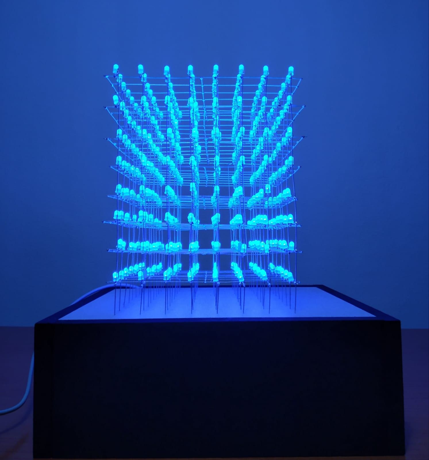 8x8x8 Led Cube : 9 Steps - Instructables