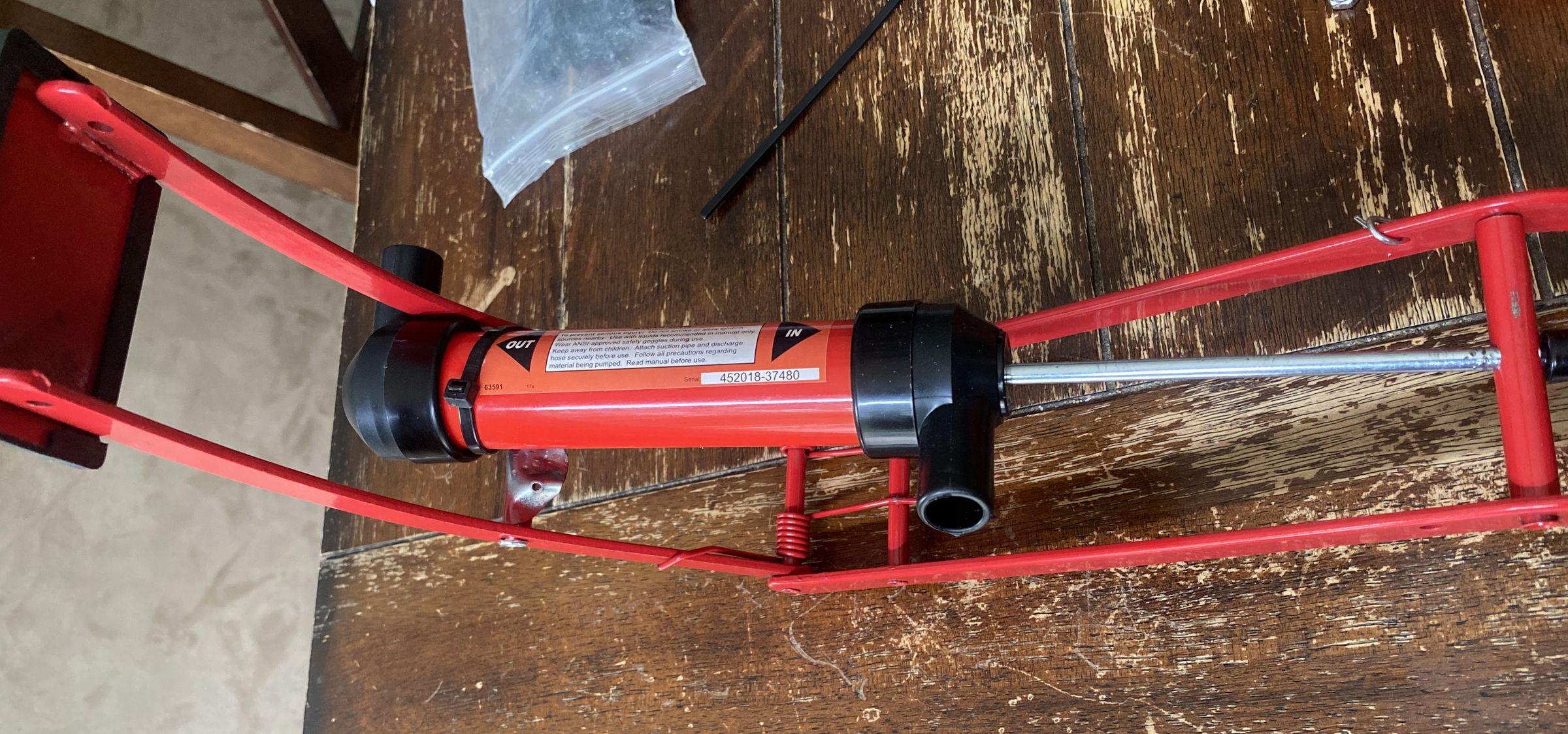 Air to Water Foot Pump Conversion : 6 Steps (with Pictures) - Instructables