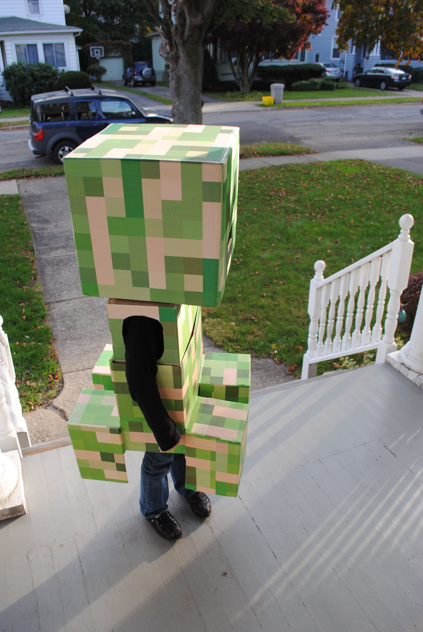 Telescoping Minecraft Creeper Costume : 7 Steps (with Pictures ...