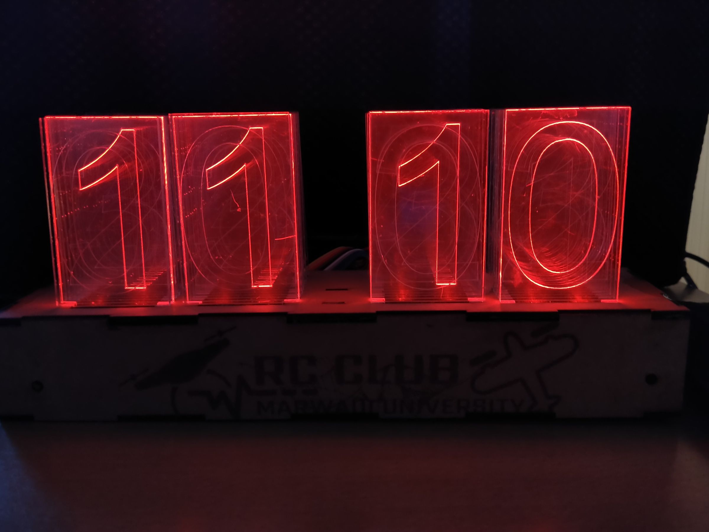 All in One Digital Chronometer ( Clock, Timer, Alarm , Temperature ...