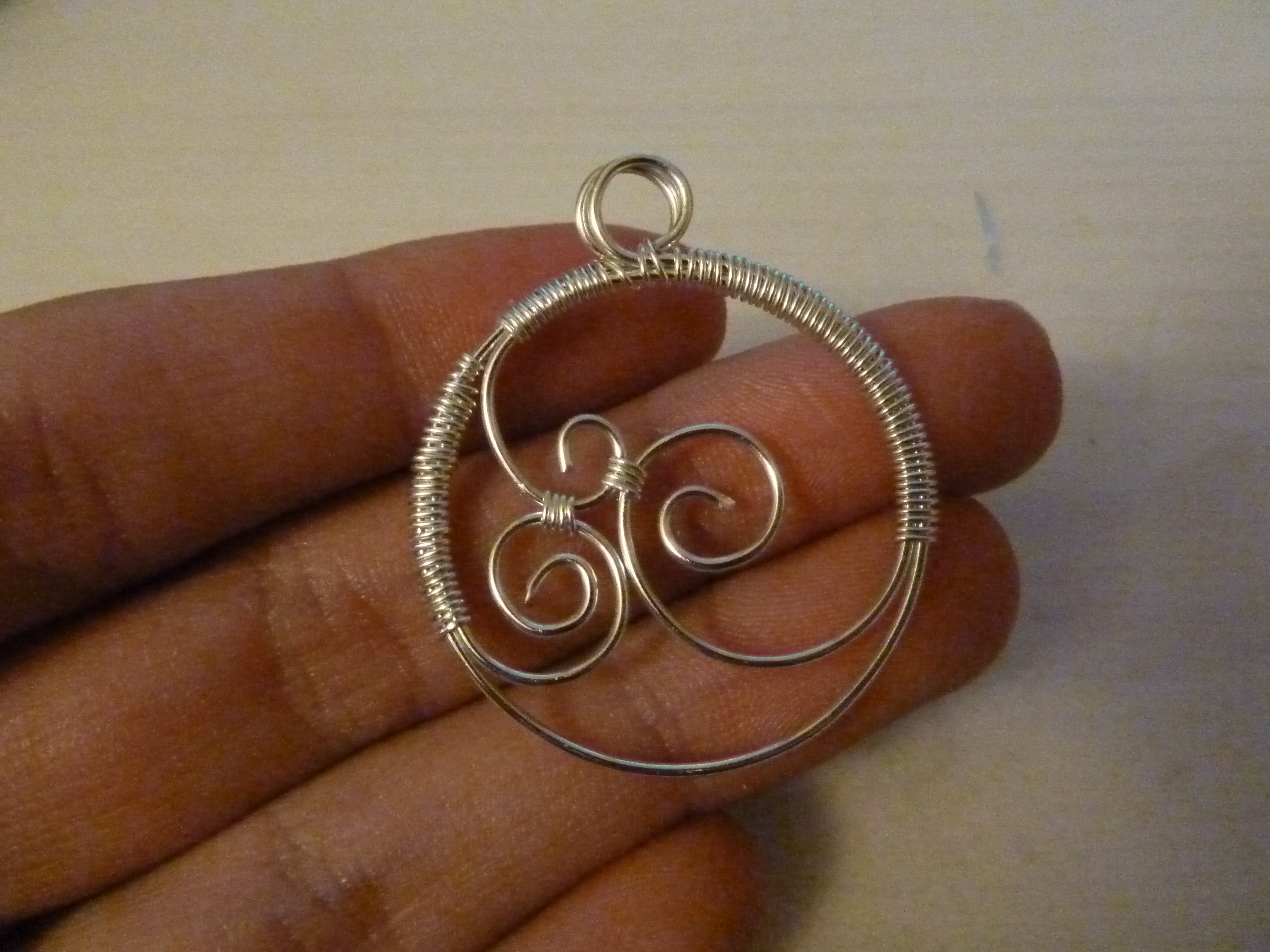 Triple Swirl Wirework Pendant : 17 Steps (with Pictures) - Instructables
