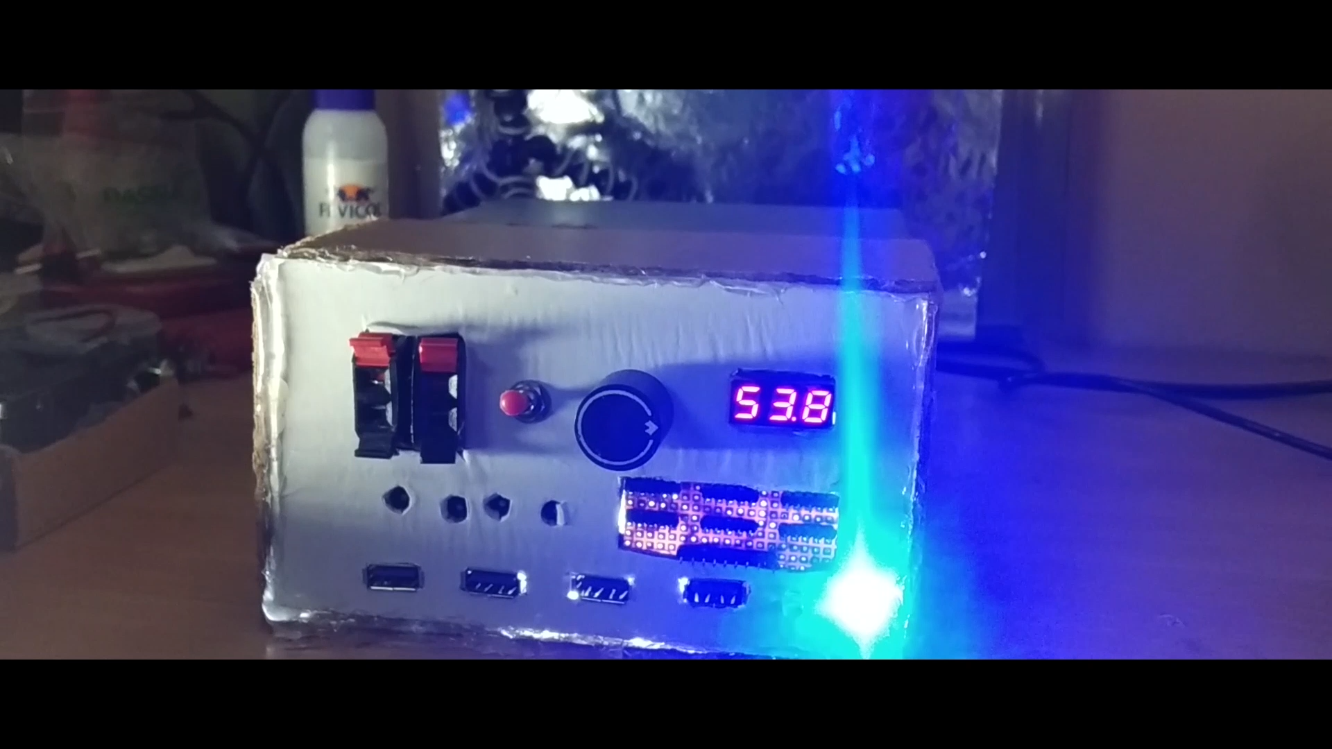Modular Bench Power Supply Using Old Computer Parts (Variable Outputs ...