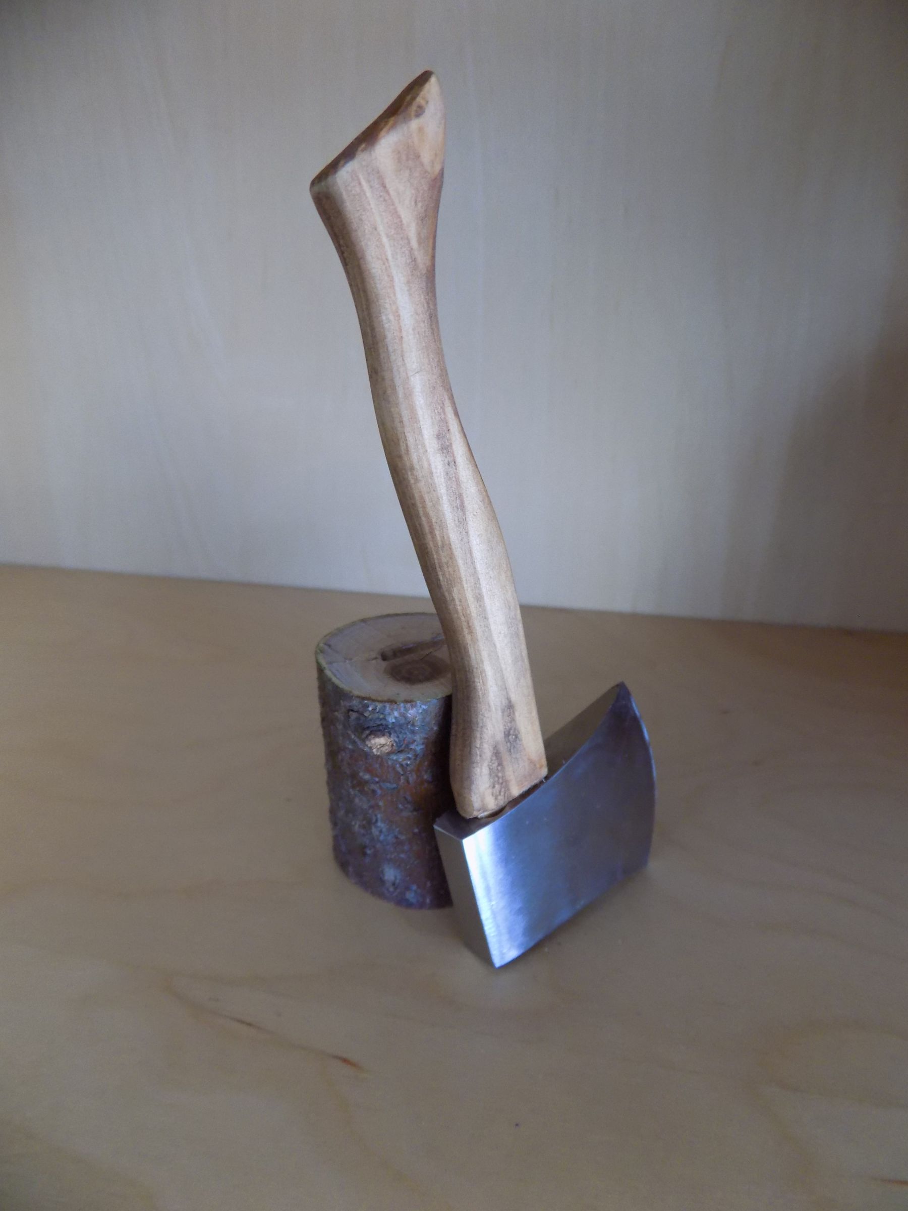 Tiny Shiny Pocket Axe : 6 Steps (with Pictures) - Instructables