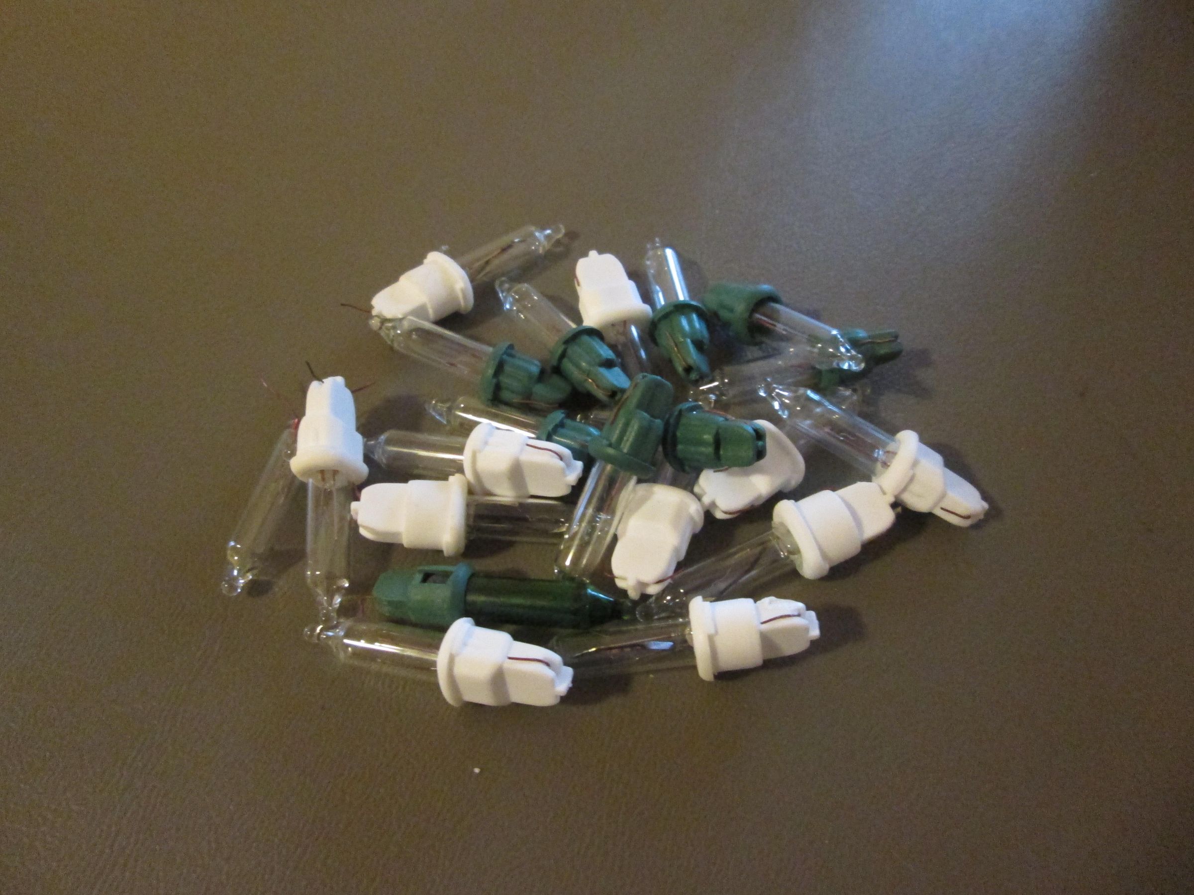Holiday String Light Centerpiece : 9 Steps (with Pictures) - Instructables