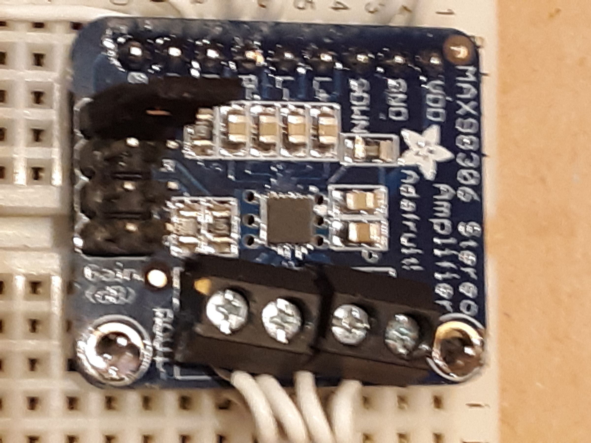 Easy Audio Effects Circuit + Amp : 4 Steps - Instructables