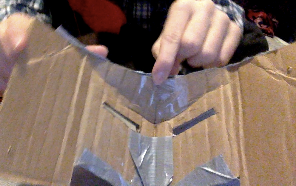 Cardboard Armor, Full Set 1 : 33 Steps - Instructables