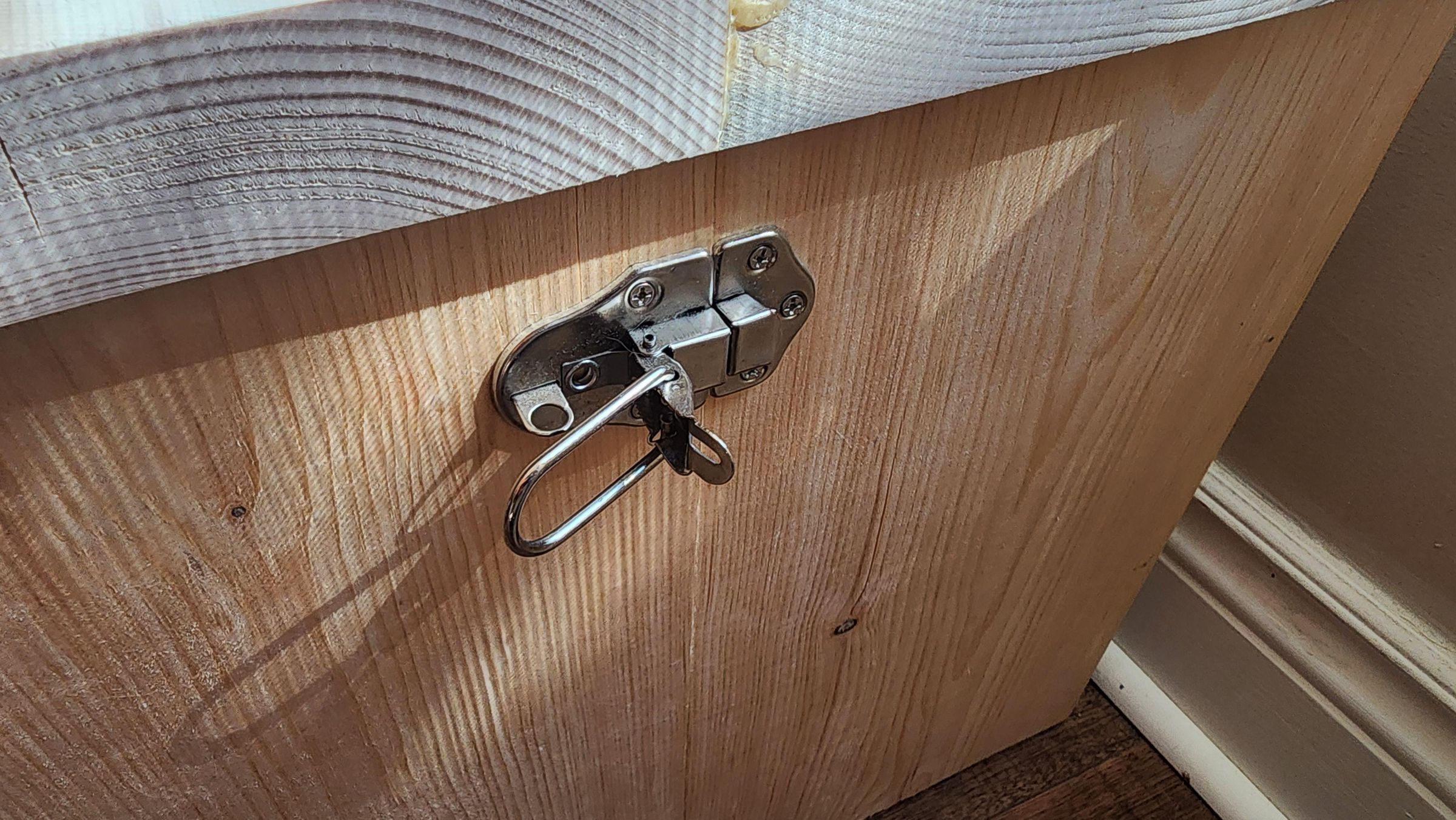 Fold Up Bed in a Box - Spare Bed : 6 Steps (with Pictures) - Instructables