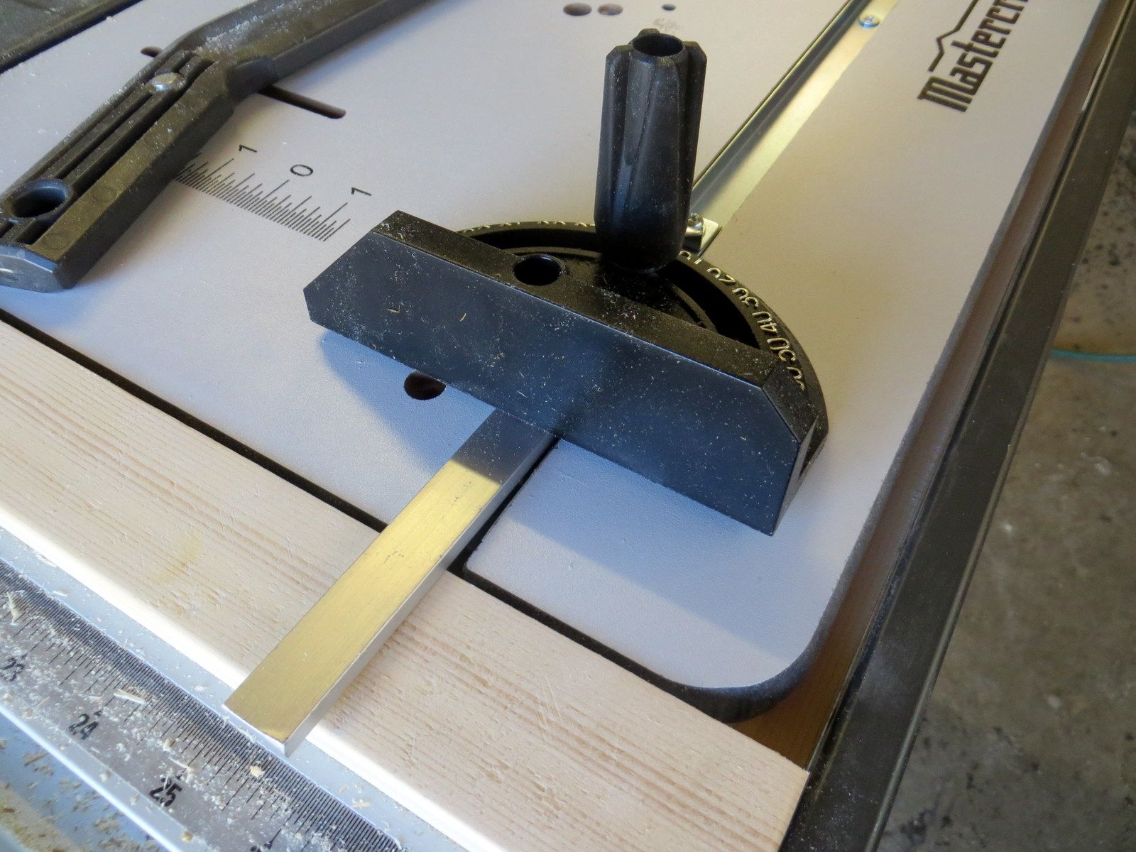 Add a Router Table to a Table Saw : 4 Steps (with Pictures) - Instructables