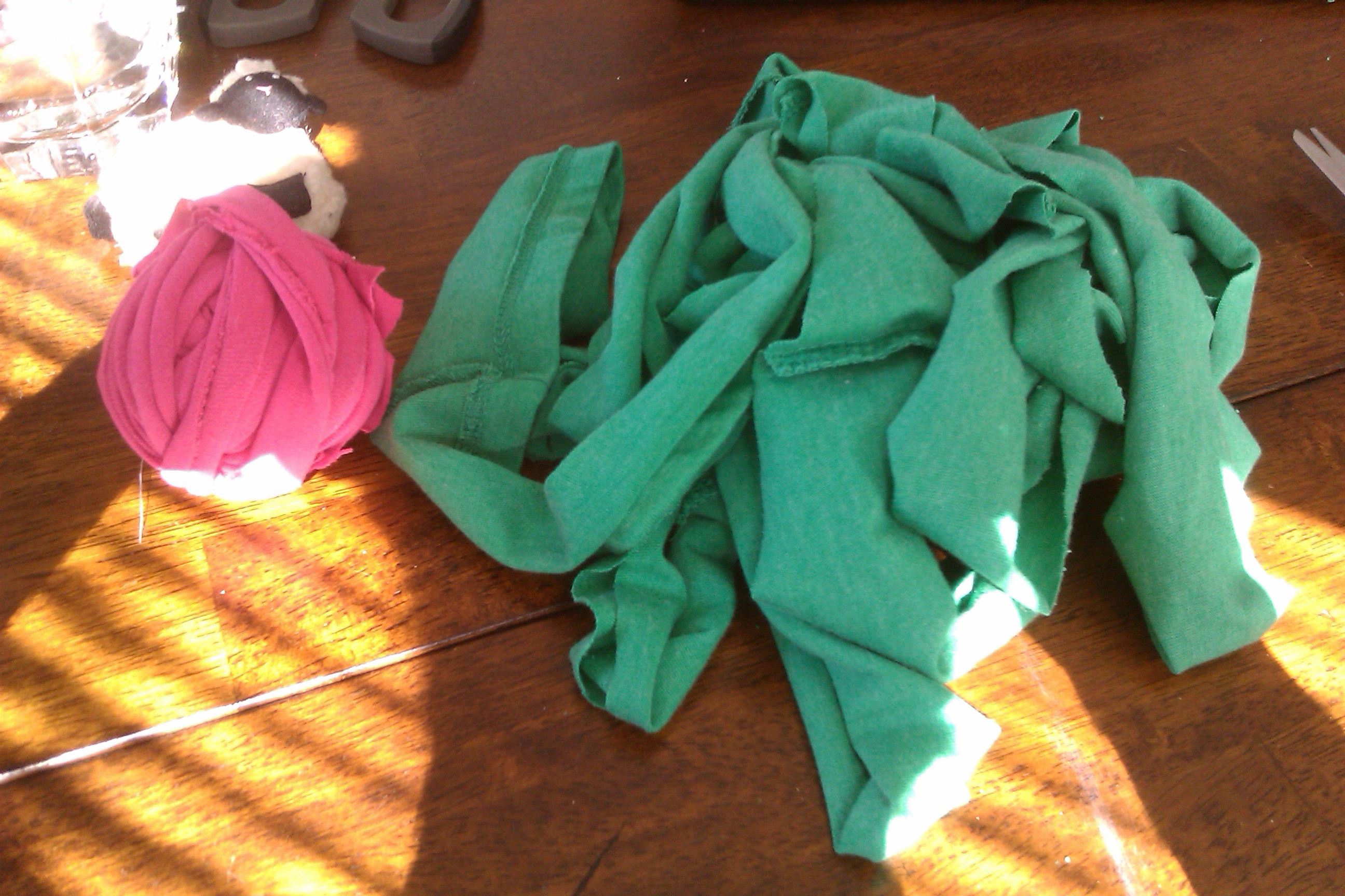 Make a Braided T-shirt Rug : 5 Steps (with Pictures) - Instructables