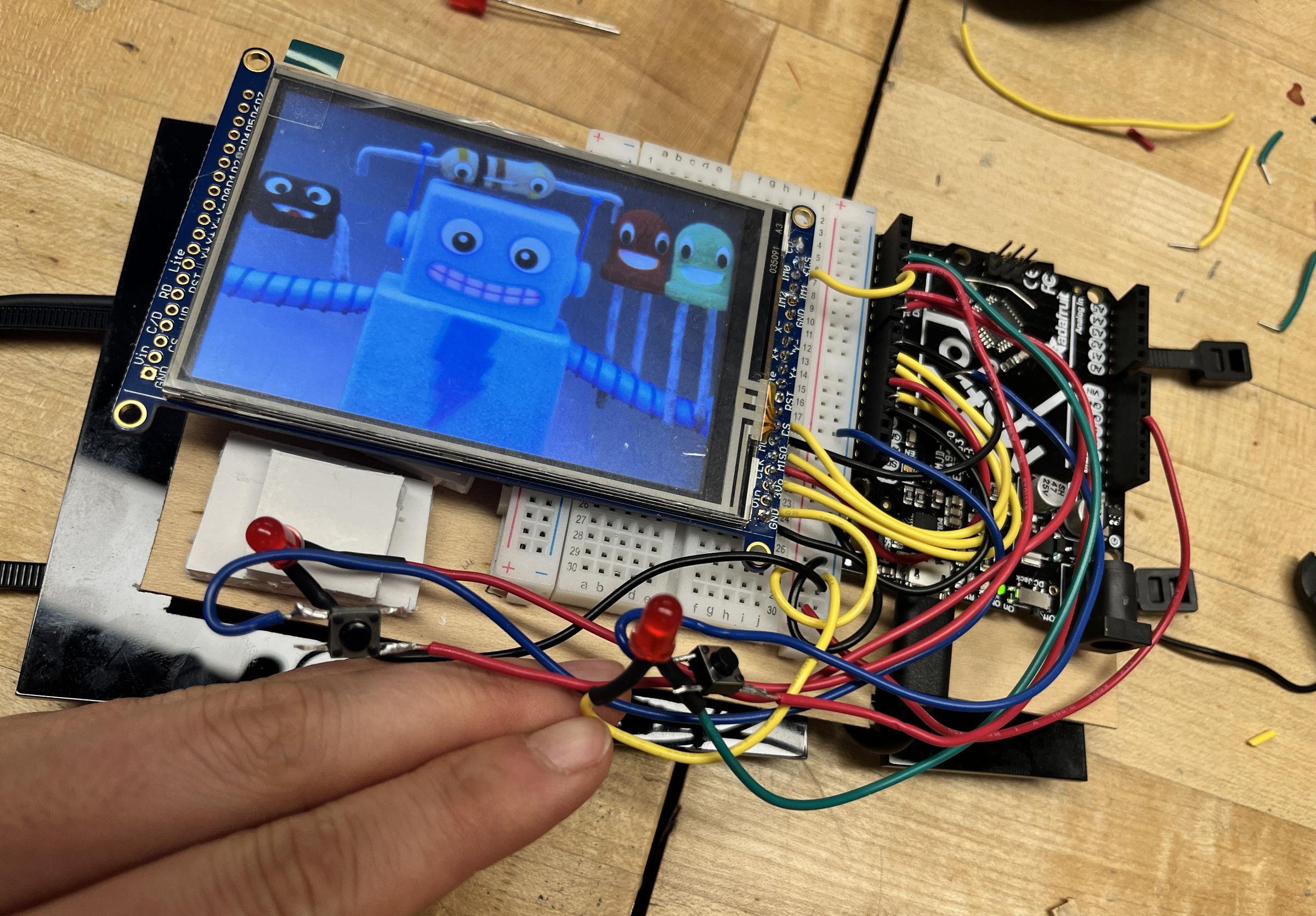 Button-Activated Polling Screen : 6 Steps - Instructables