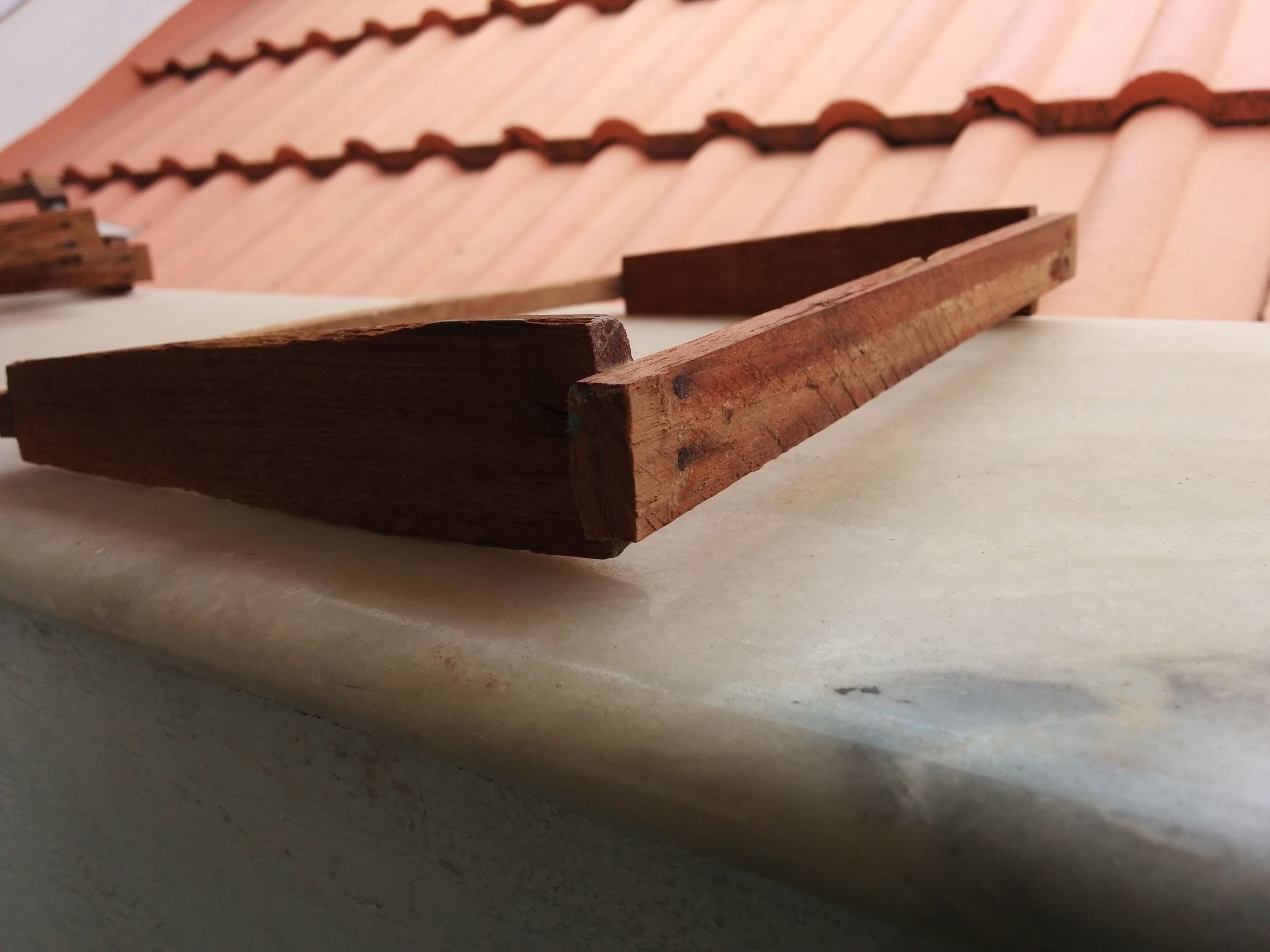 Build a Beekeeper’s Hive (Artificial Hive) : 8 Steps (with Pictures ...