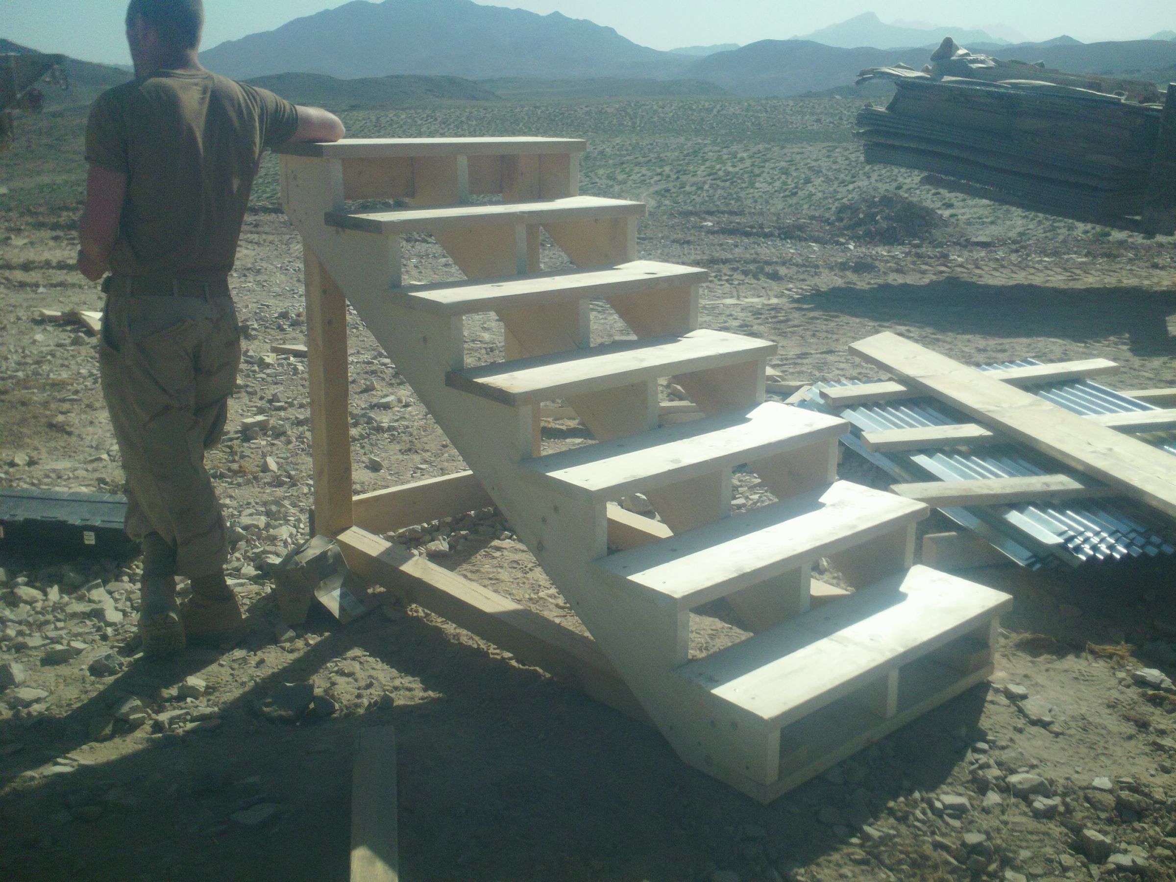 Self Standing Staircase : 7 Steps (with Pictures) - Instructables