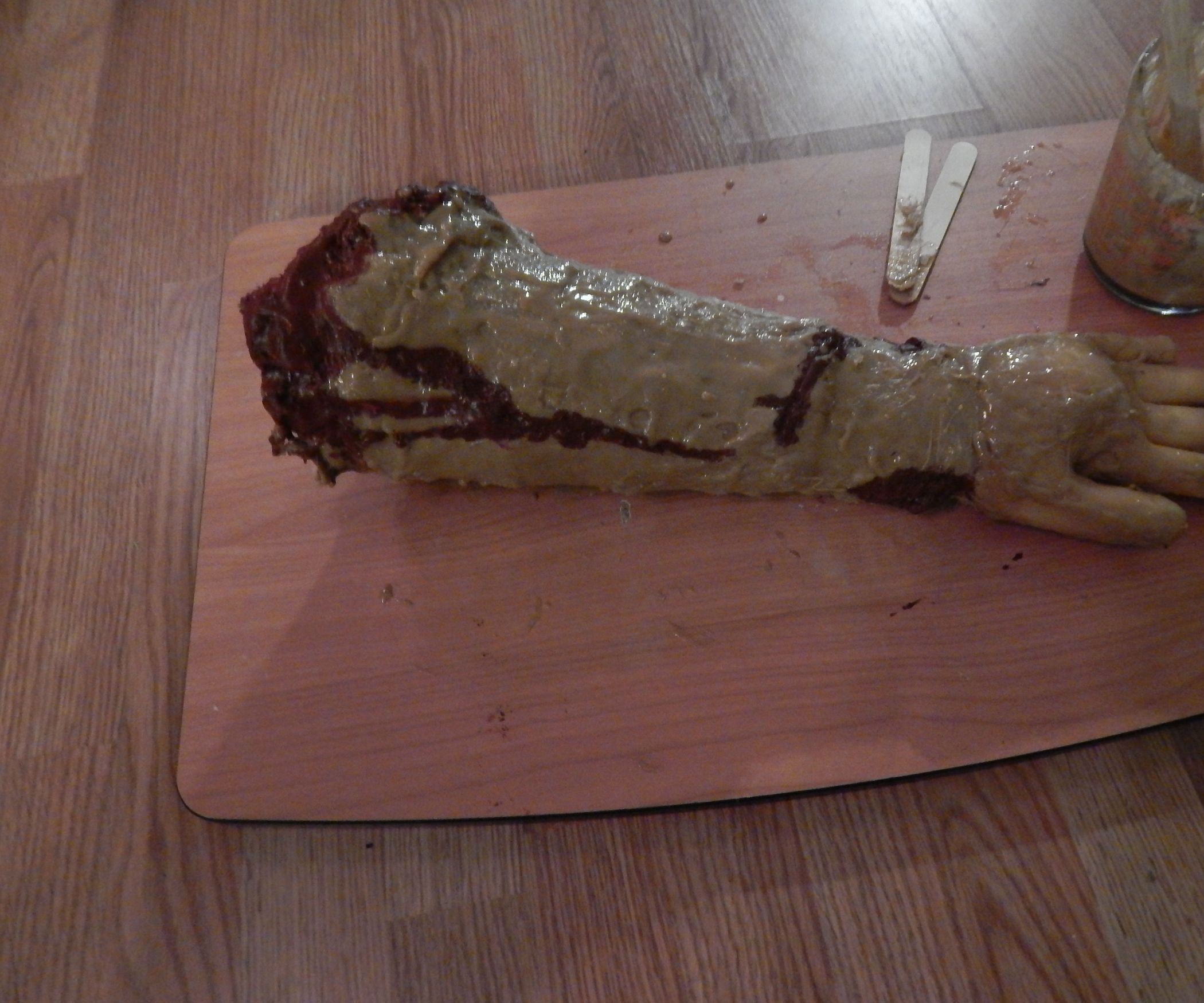 Zombie Severed Arm : 9 Steps - Instructables