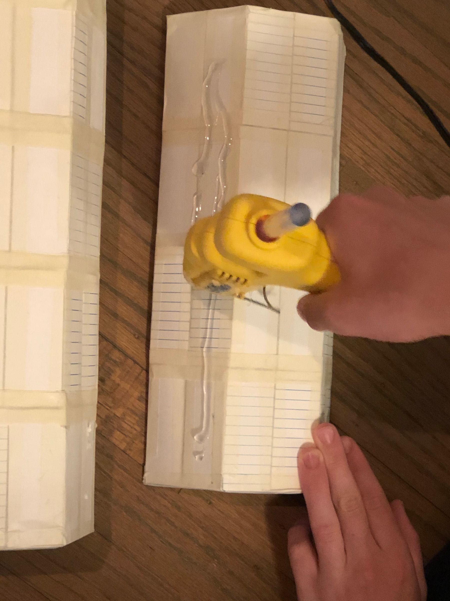 A Paper Chair That Can Be Sat On! : 6 Steps - Instructables