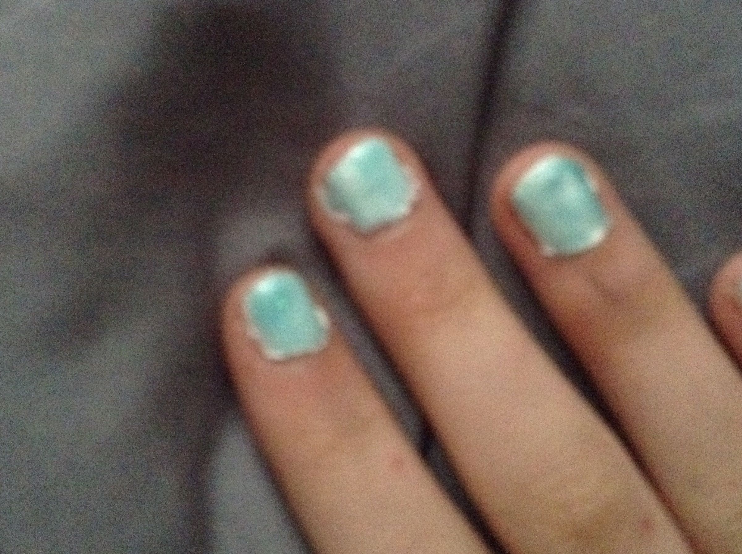 Elsa FROZEN Nails : 4 Steps - Instructables
