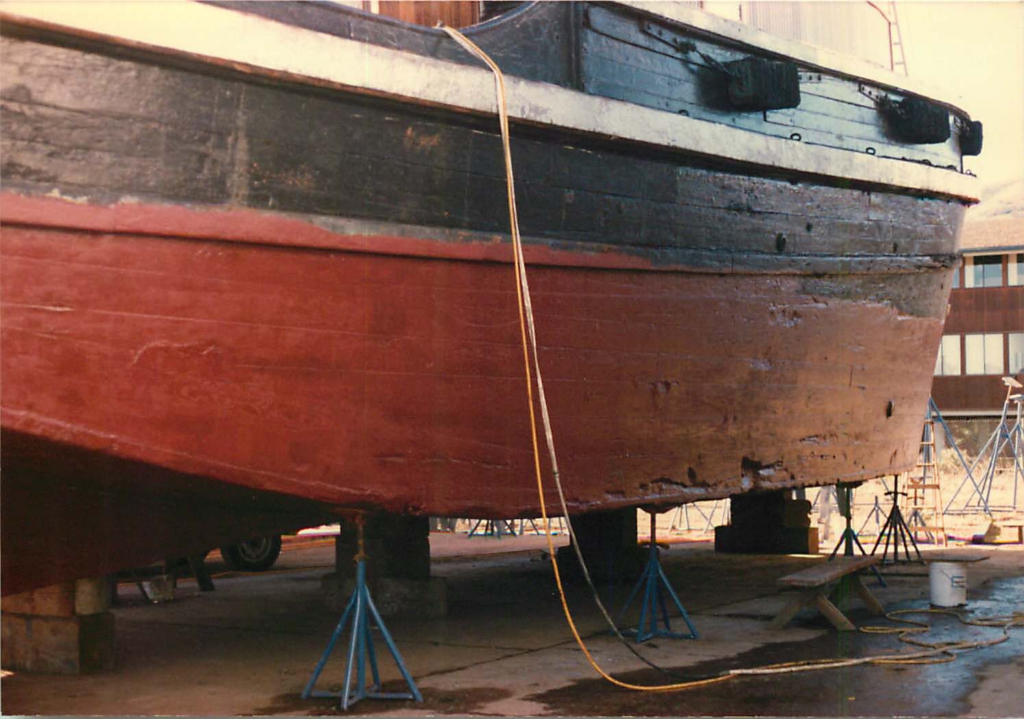 Convert a Wooden Tugboat to Liveaboard : 6 Steps (with Pictures ...