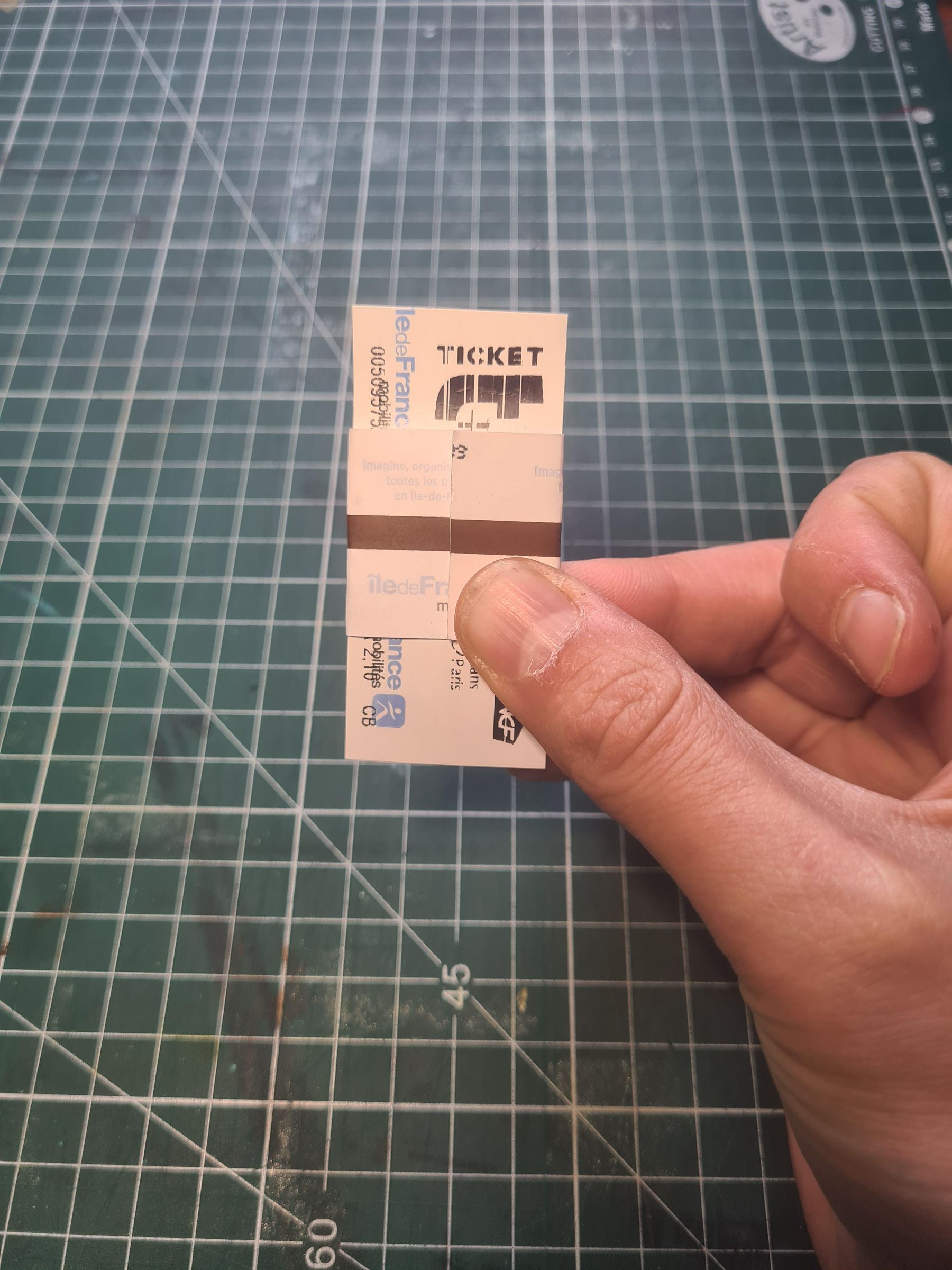 Menger's Cube Cardboard Lampshade Made From Metro Tickets : 9 Steps (with Pictures) - Instructables