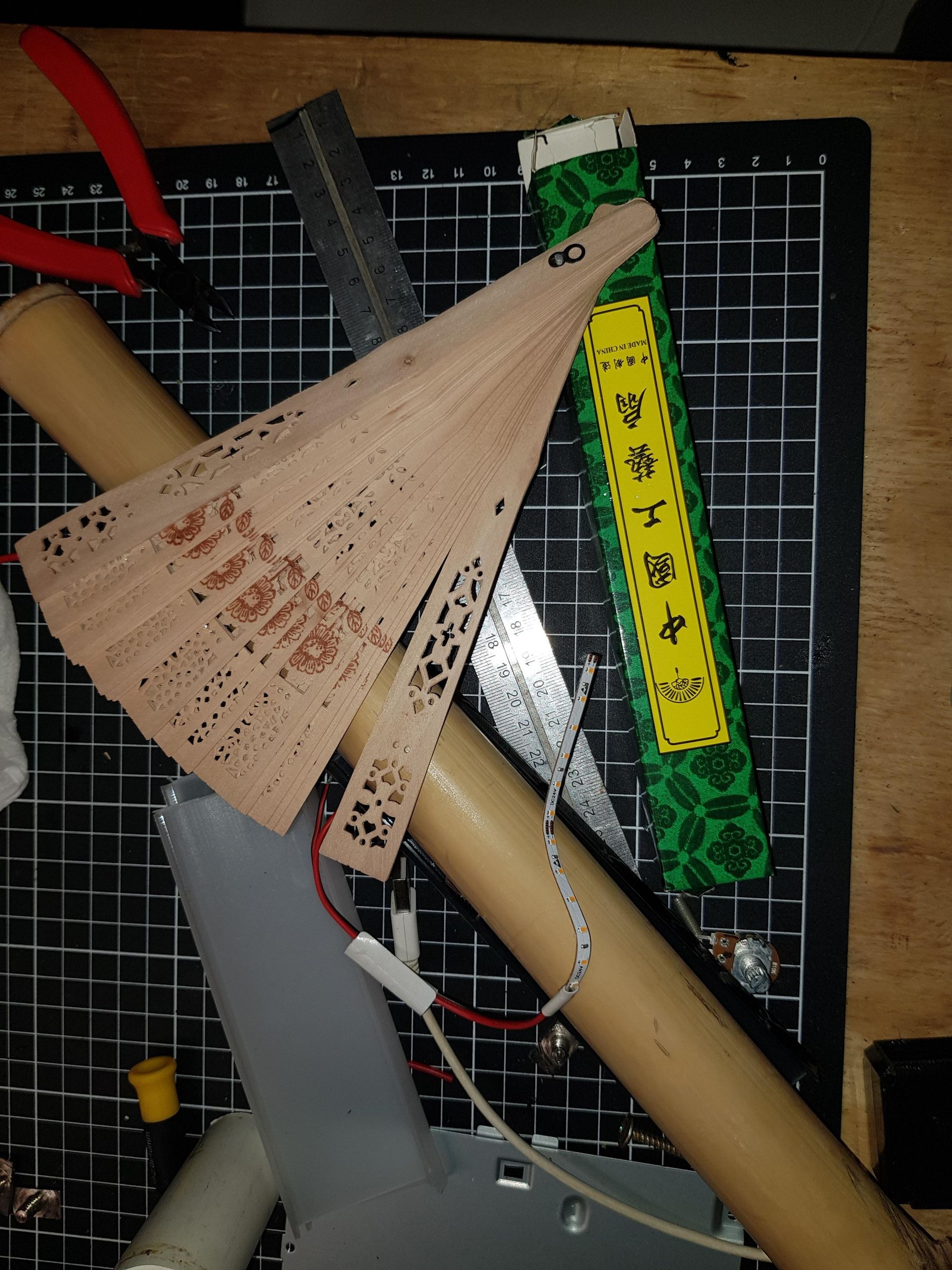 Bamboo Fan Night Light : 4 Steps (with Pictures) - Instructables