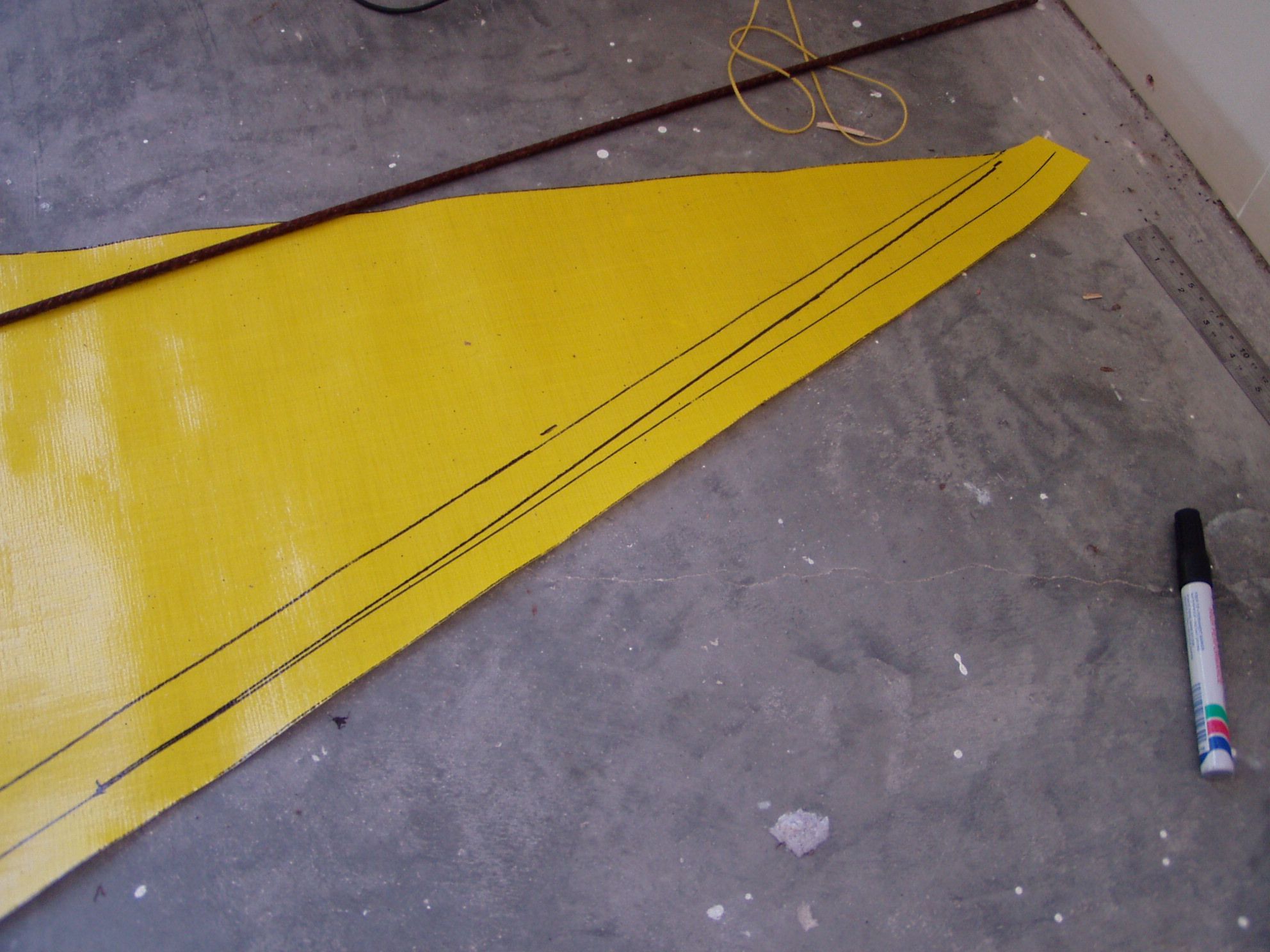 Polytarp Sailmaking - Crab Claw : 8 Steps - Instructables