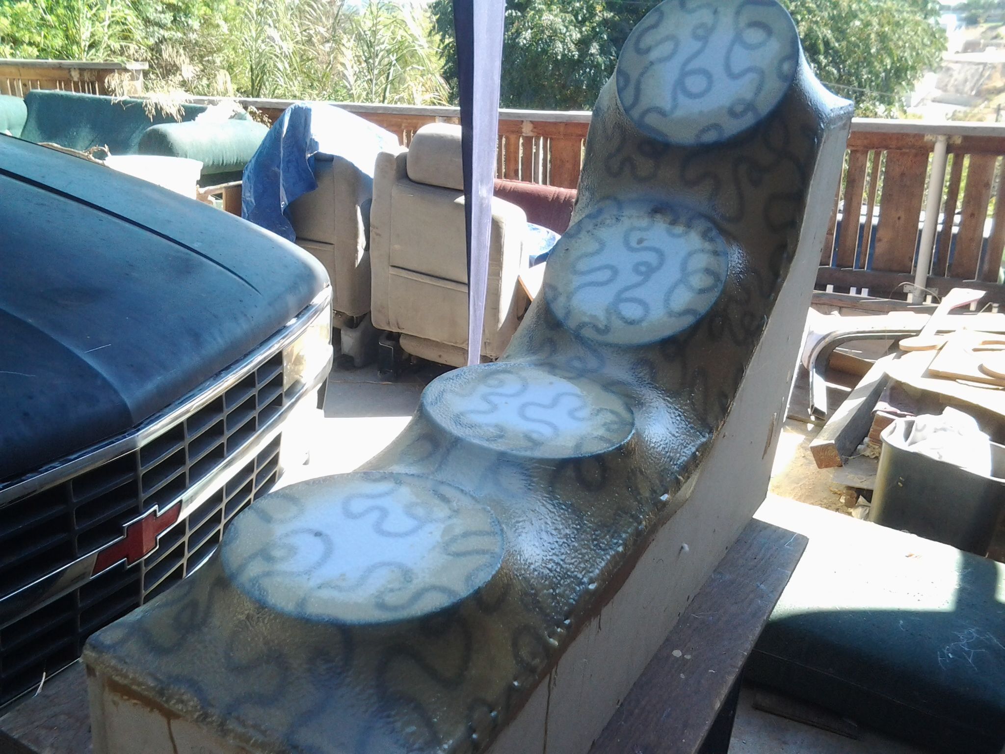 How to Build a Fiberglass Sub Box : 11 Steps (with Pictures ...