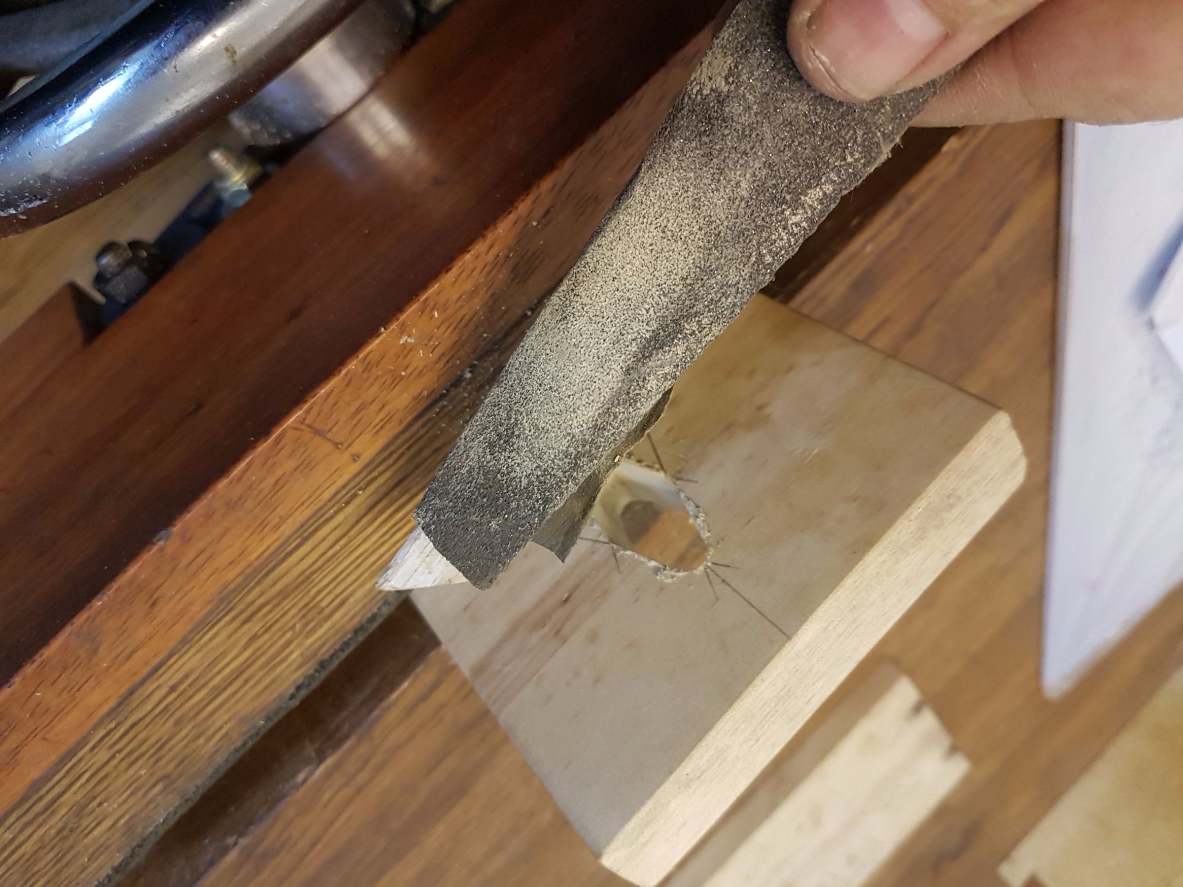 A Way to Secure the Deadbolt From Inside : 10 Steps (with Pictures ...