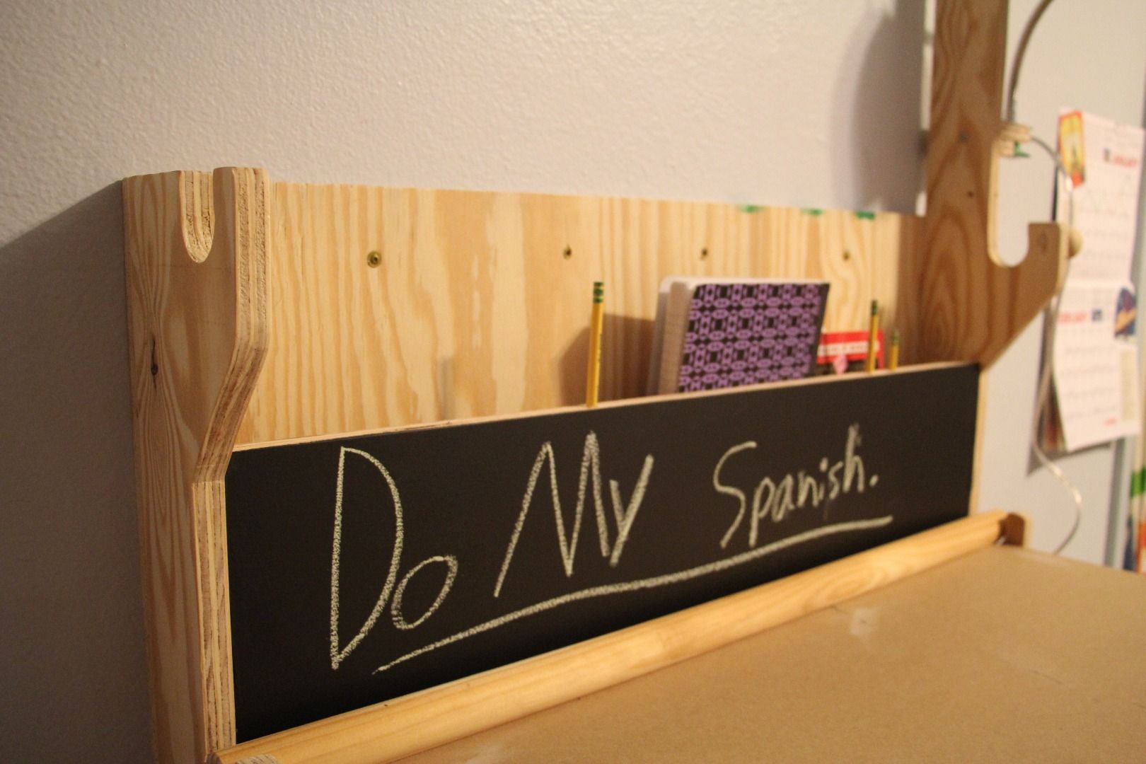 Wall Desk : 6 Steps - Instructables