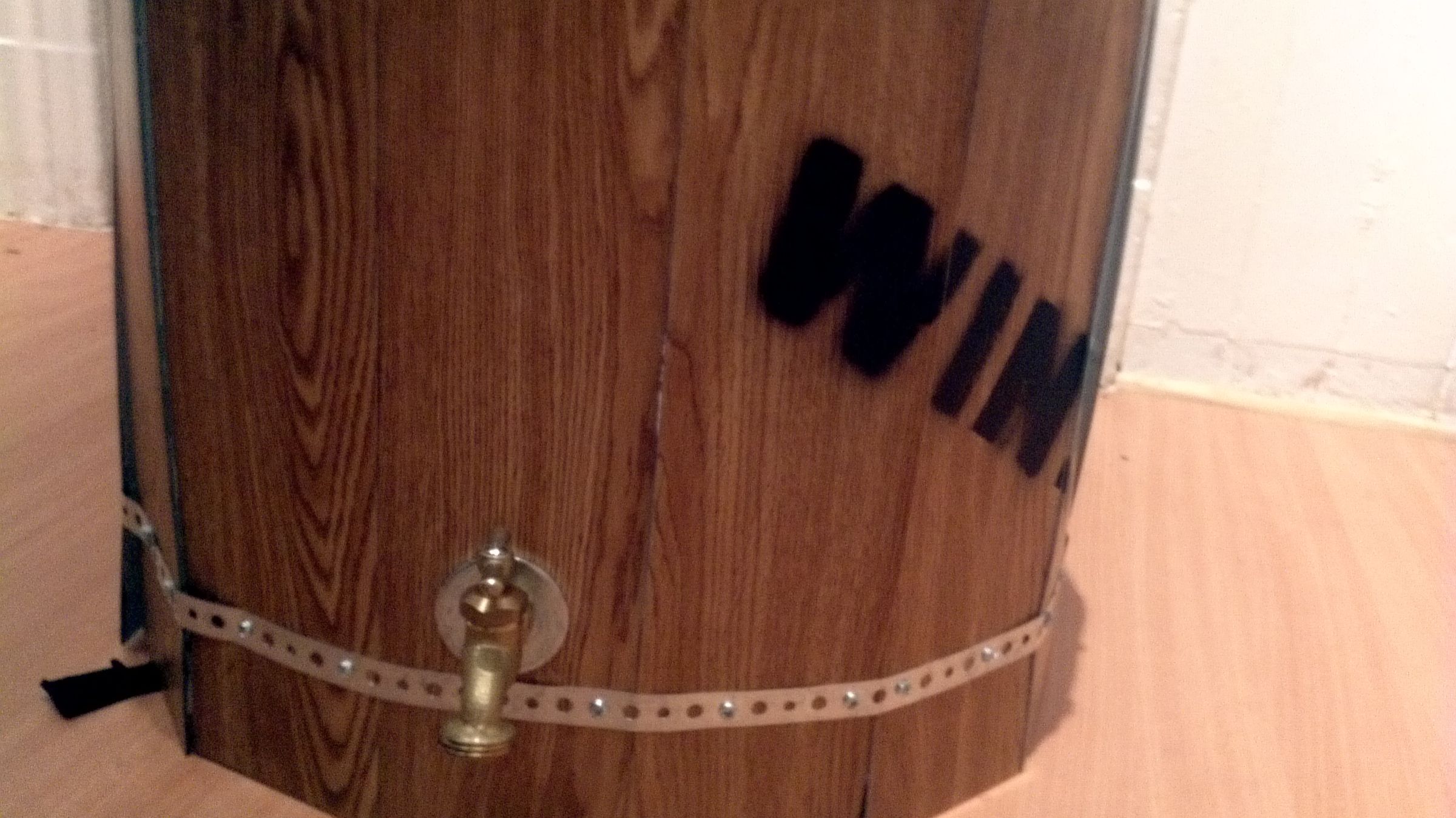 Wine Barrel Costume : 5 Steps - Instructables