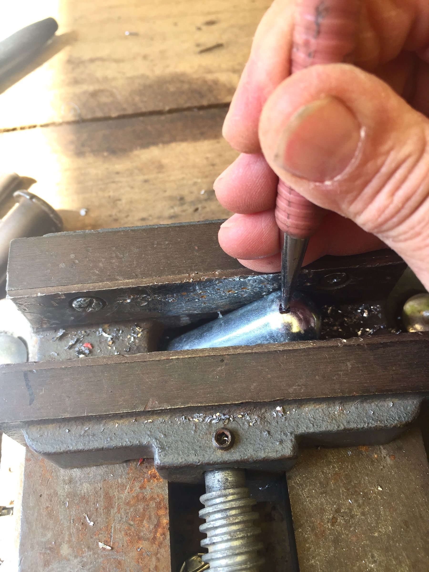 Recycled Metal Bug : 14 Steps (with Pictures) - Instructables