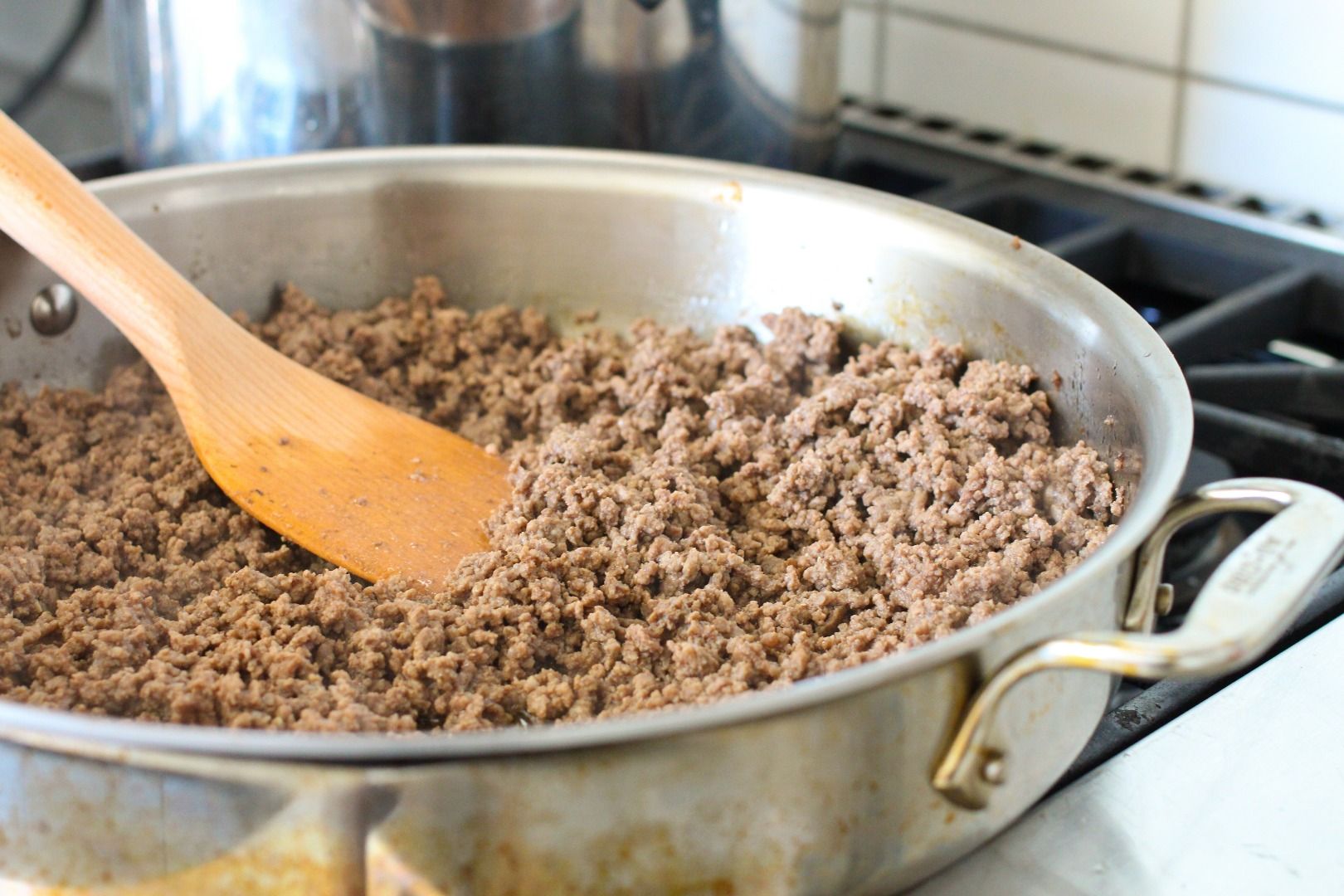 How to Make Spaghetti in a Couple Easy Steps : 5 Steps (with Pictures ...