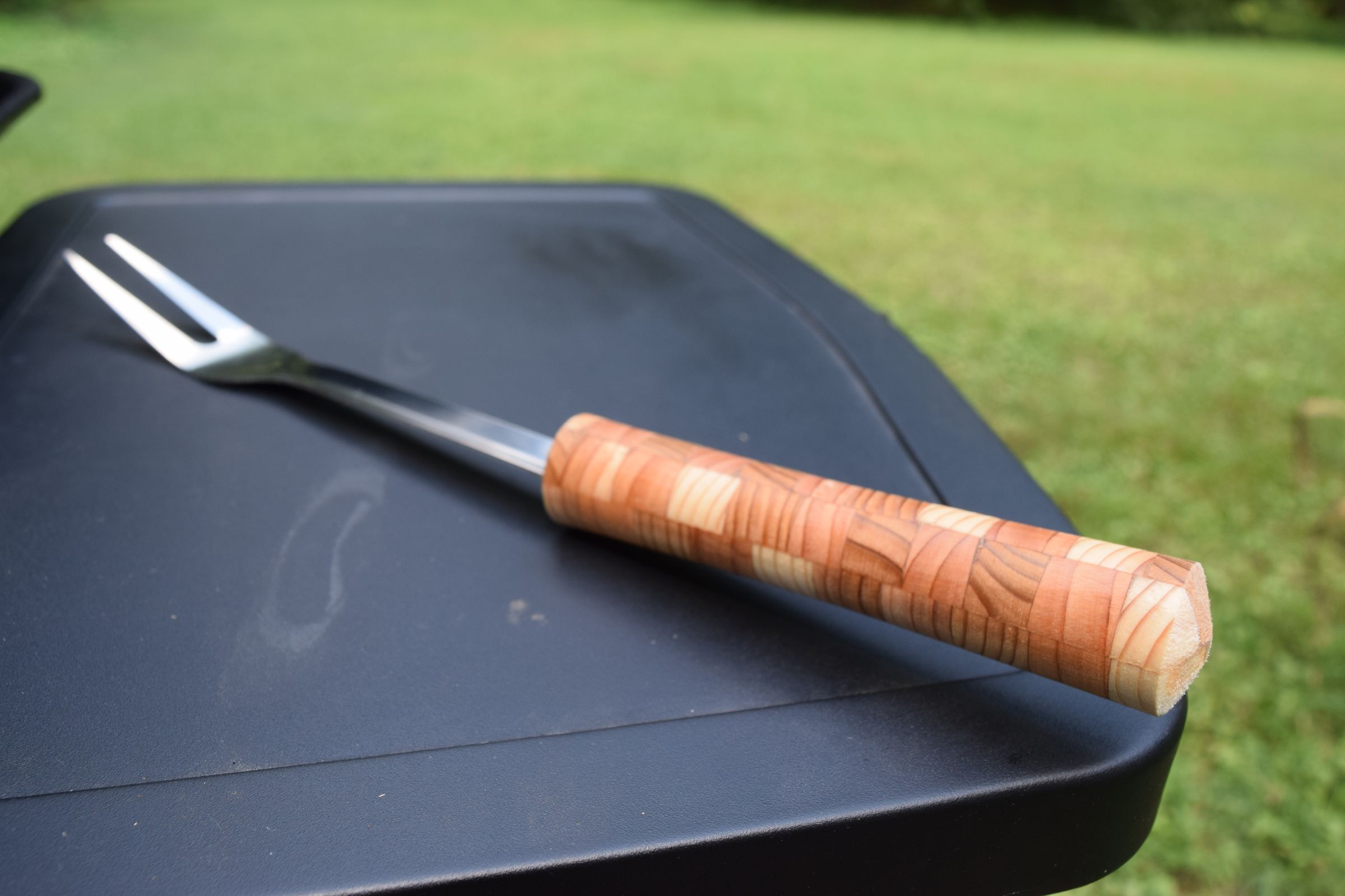 $1 Grill Tool Handle : 4 Steps (with Pictures) - Instructables