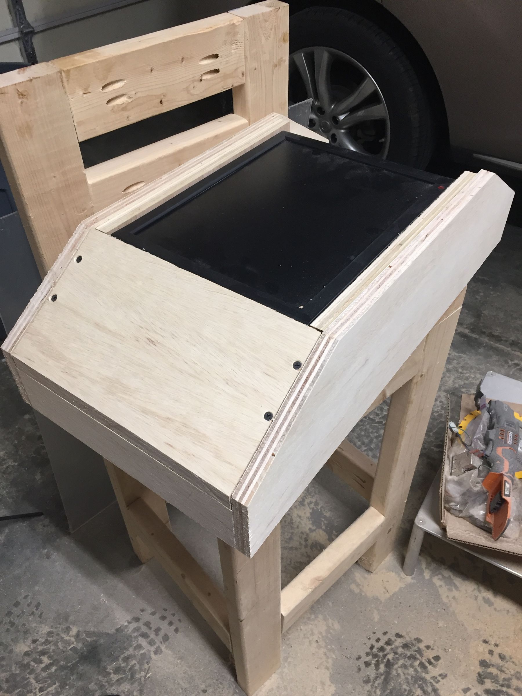 Table Top Cocktail Multicade Pacman : 10 Steps (with Pictures ...