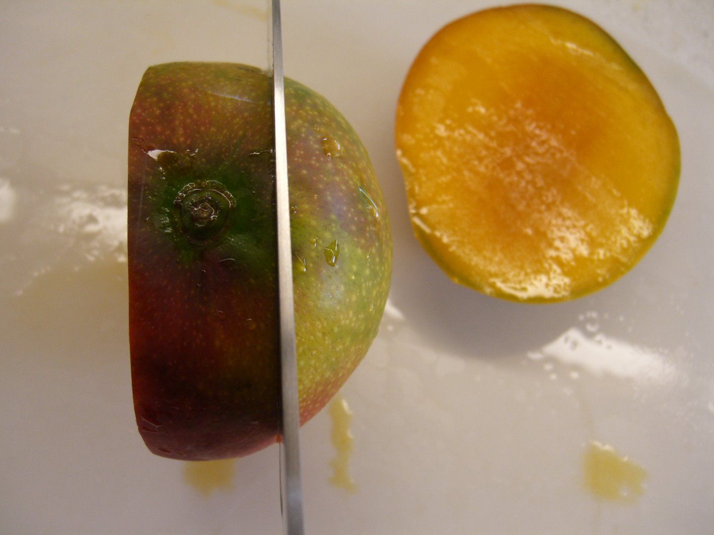 Slicing a Mango - Hawaiian Style : 7 Steps (with Pictures) - Instructables