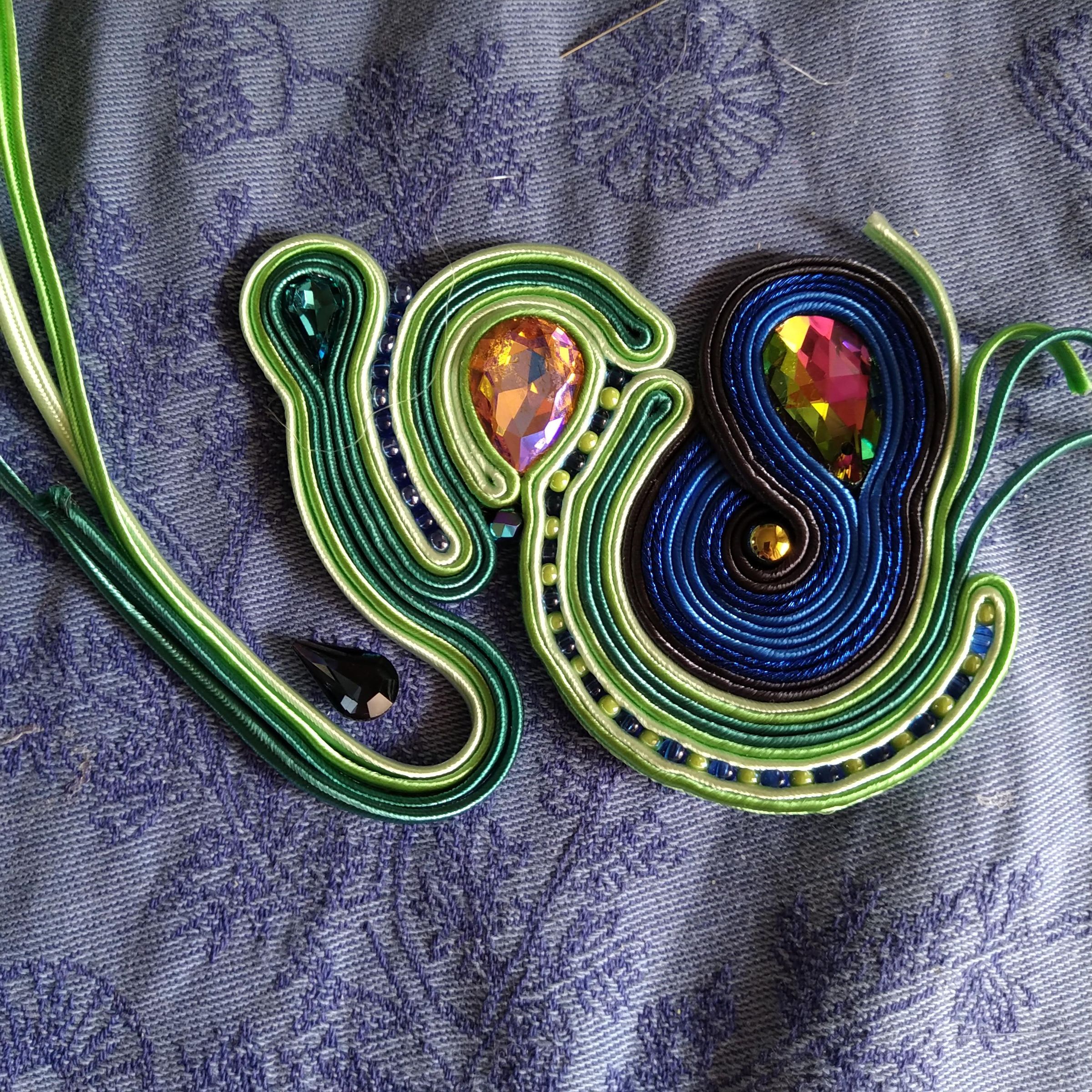 PEACOCK Crystal Brooch : 15 Steps (with Pictures) - Instructables