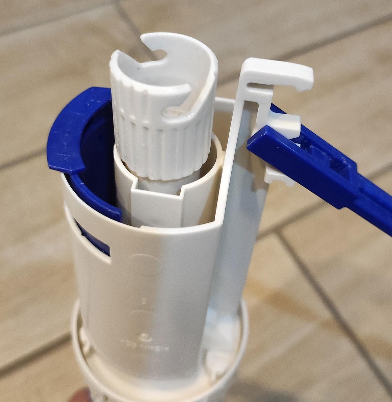 Geberit Toilet Flush Repair : 8 Steps - Instructables