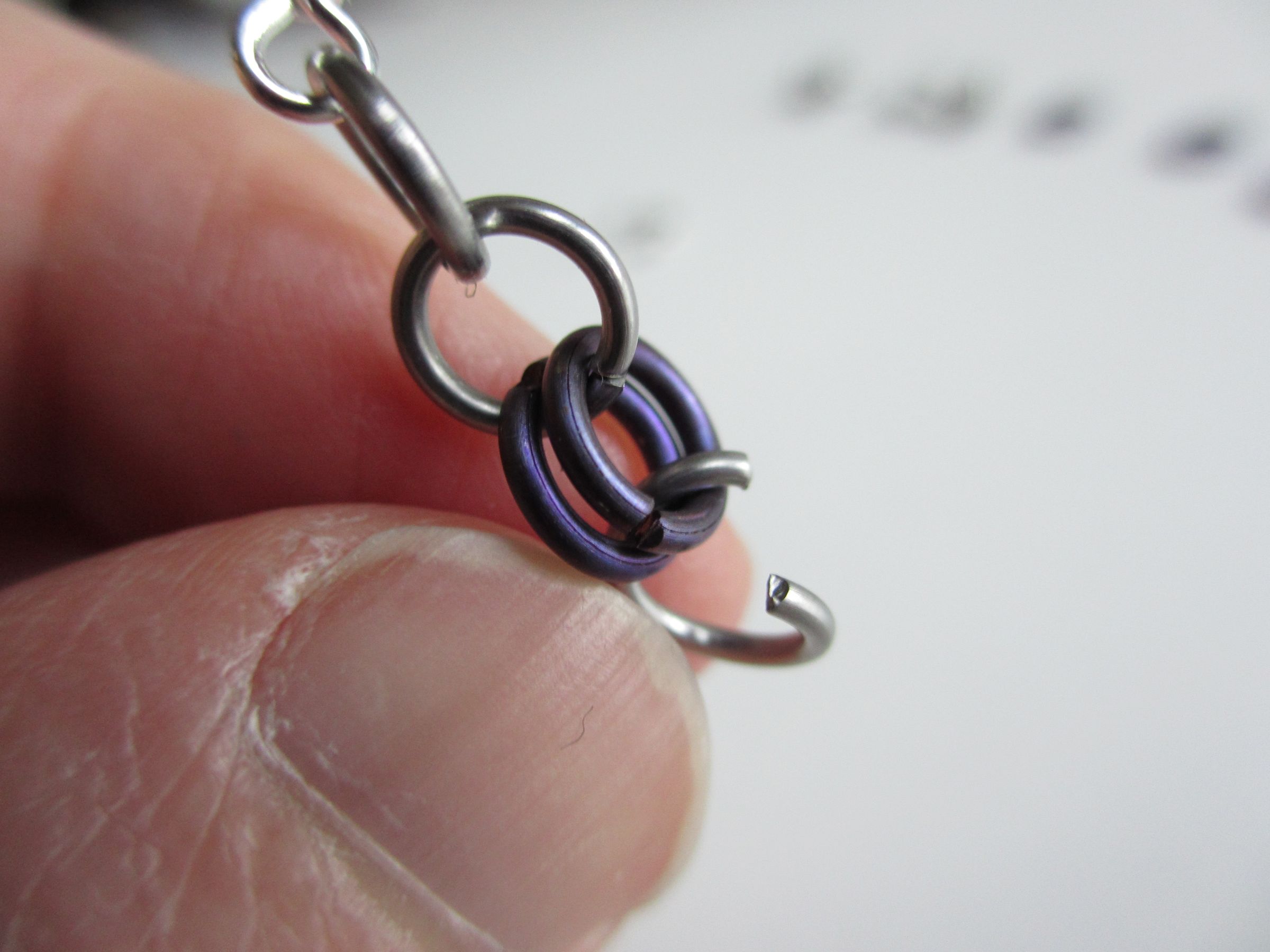 Chainmail Earrings : 4 Steps (with Pictures) - Instructables
