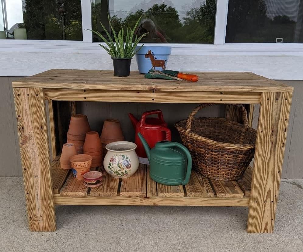 Potting Bench : 7 Steps (with Pictures) - Instructables